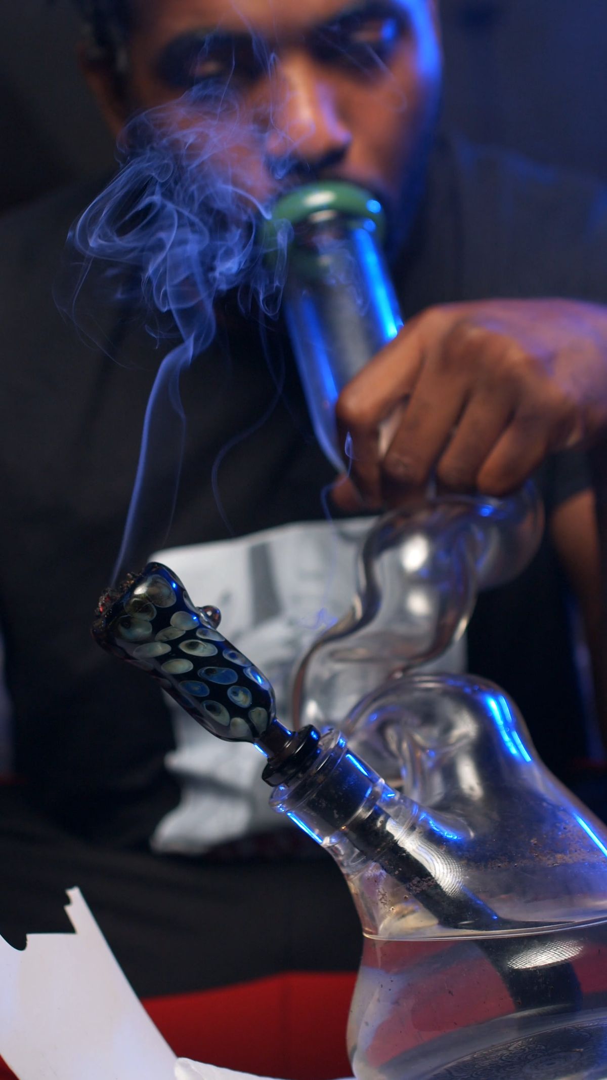 Woman Smoking Bong Videos, Download The BEST Free 4k Stock Video ...