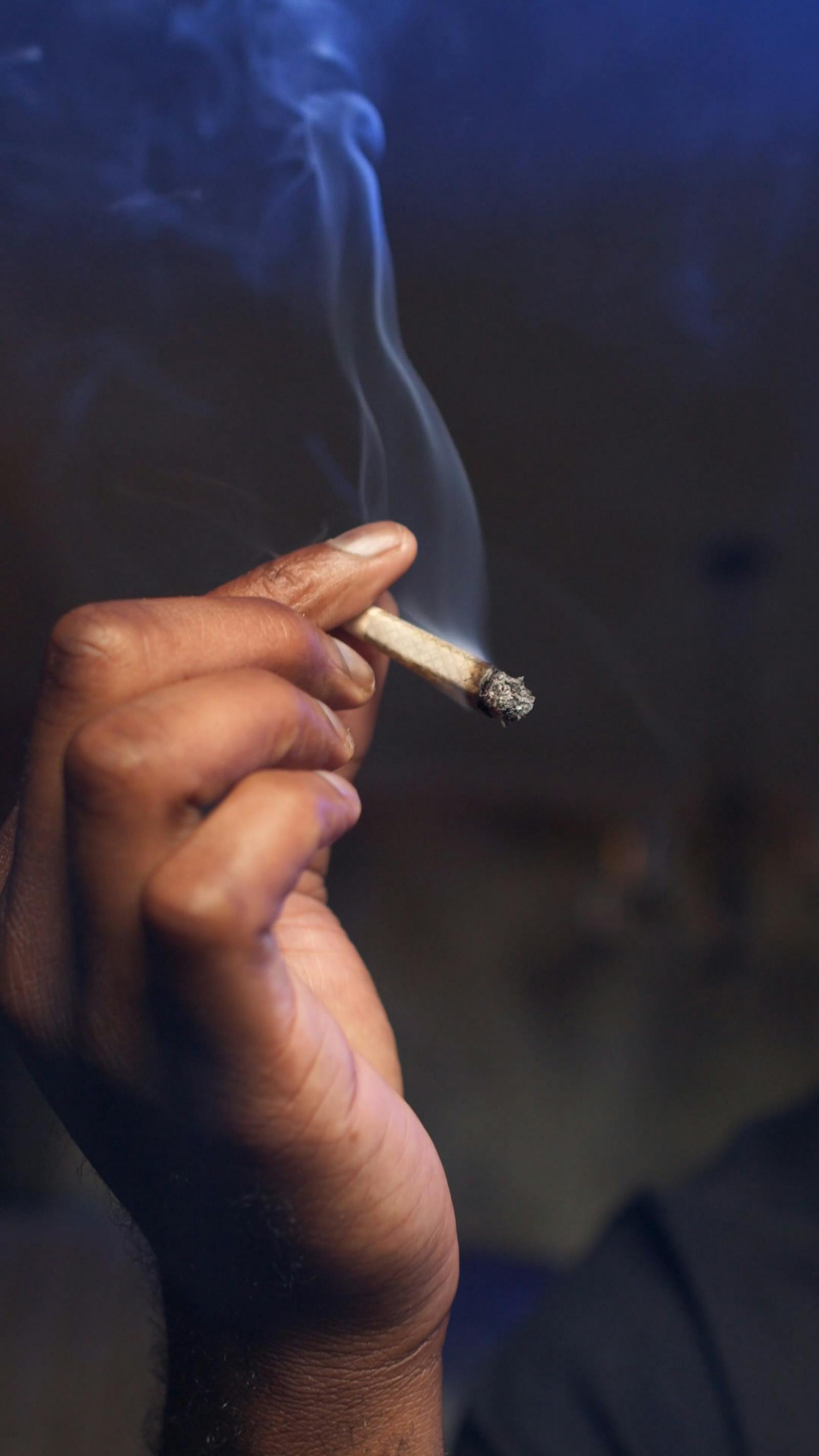 Blunt Videos, Download The BEST Free 4k Stock Video Footage & Blunt HD ...