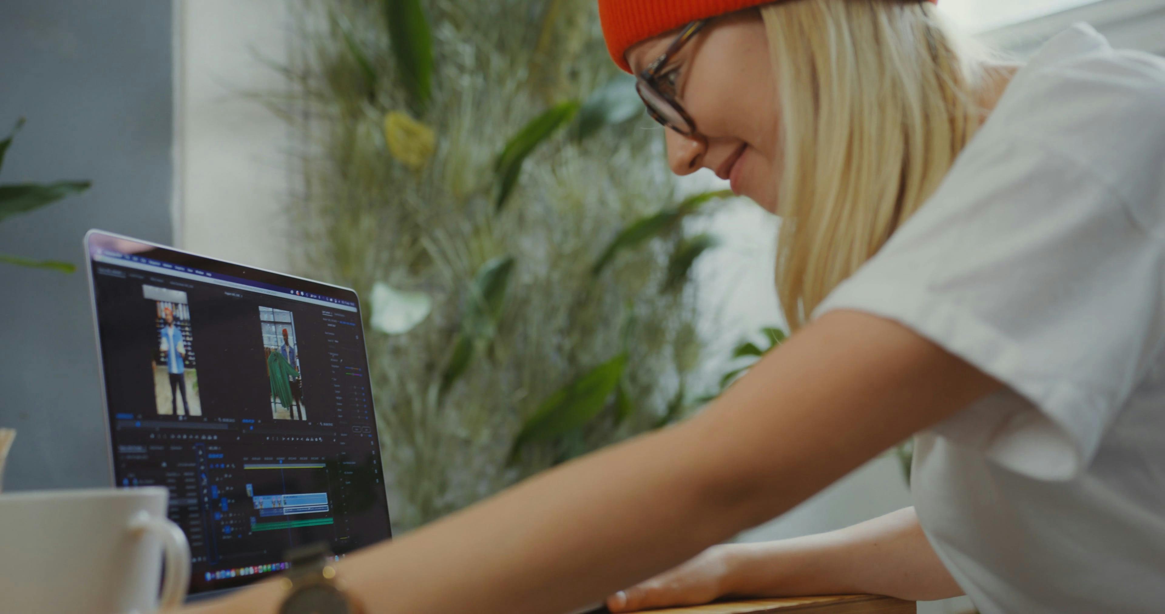 Graphic Editor Videos, Download The BEST Free 4k Stock Video Footage ...