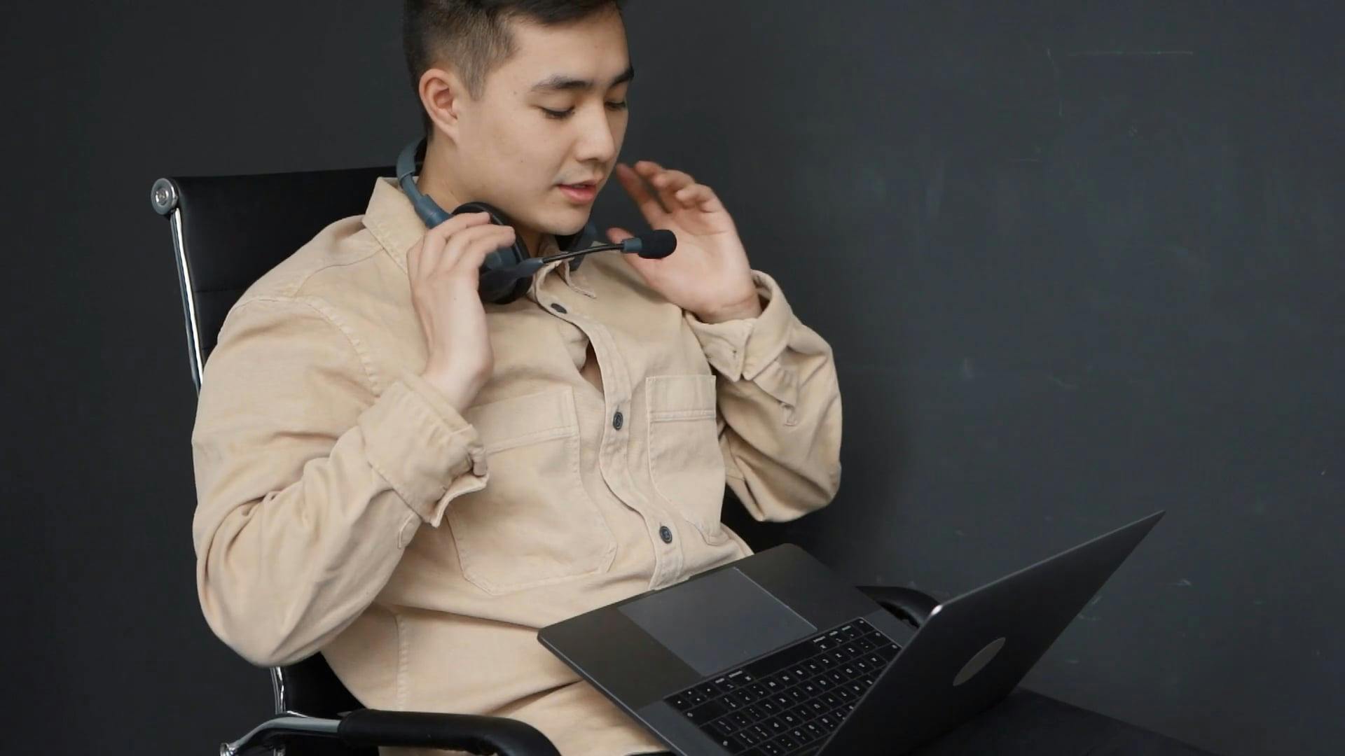 Silent Work Videos, Download The BEST Free 4k Stock Video Footage & Silent Work HD Video Clips