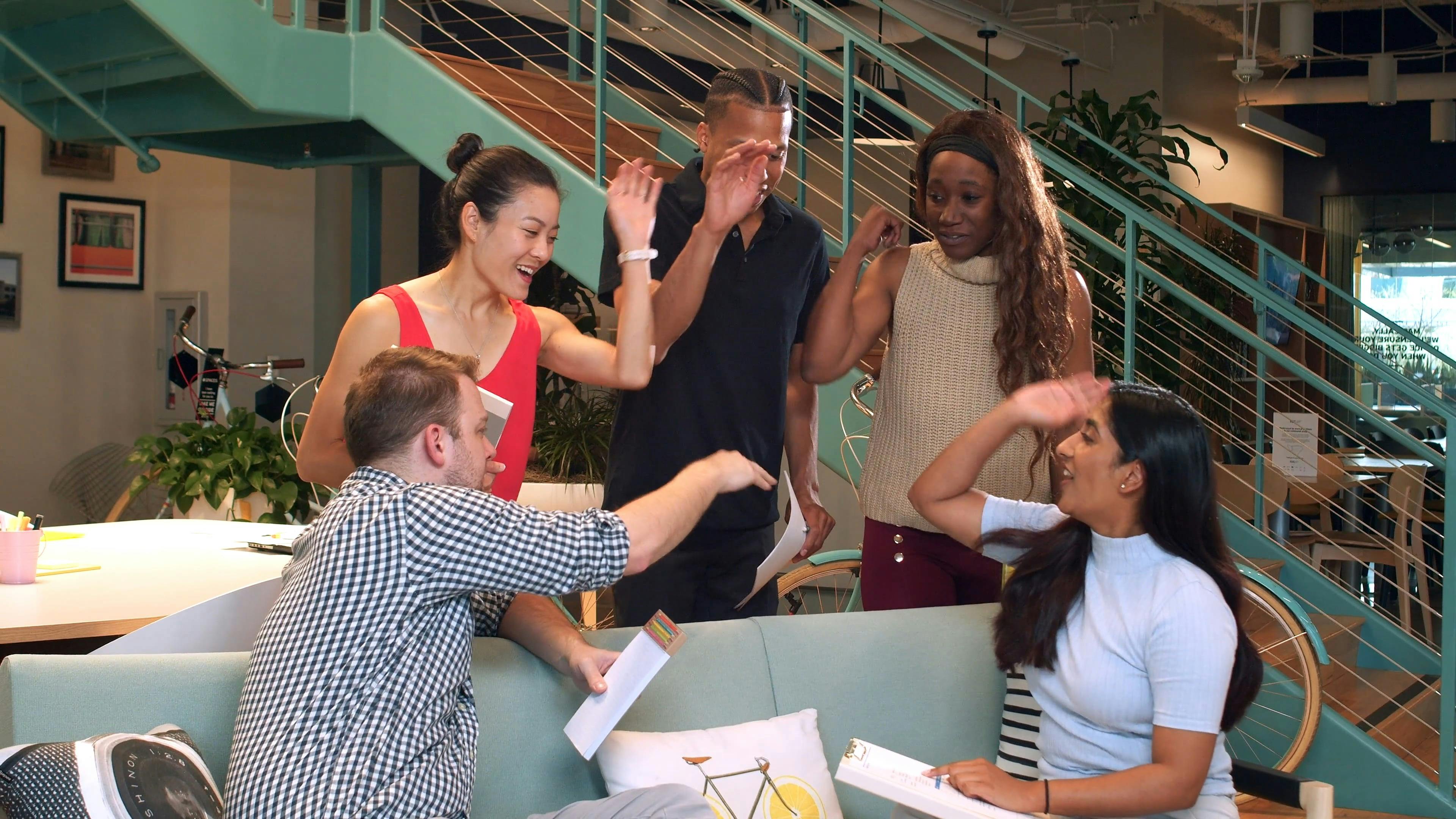 Two People Talking Each Other · Free Stock Video