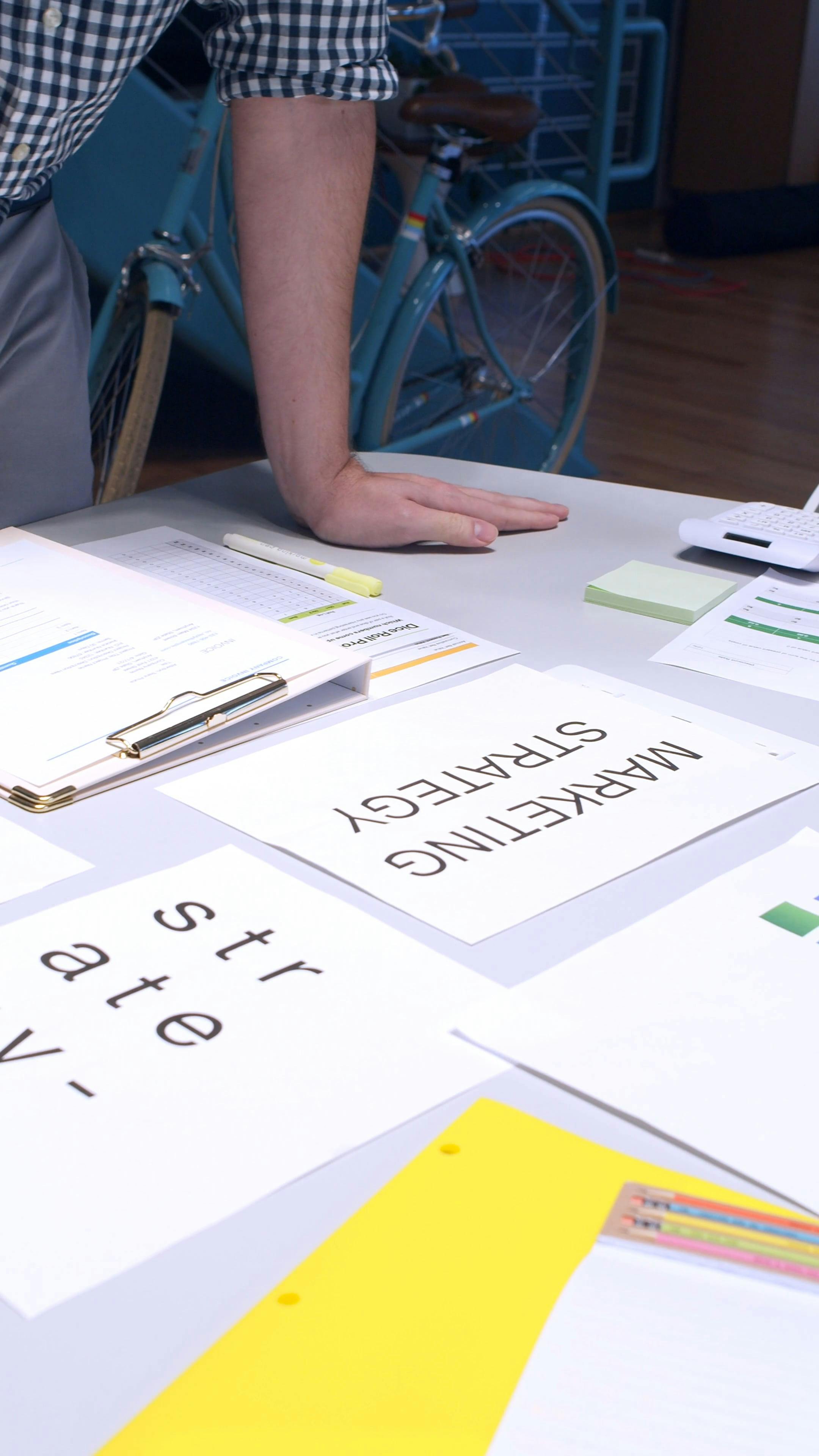 Doing Work Videos, Download The BEST Free 4k Stock Video Footage ...