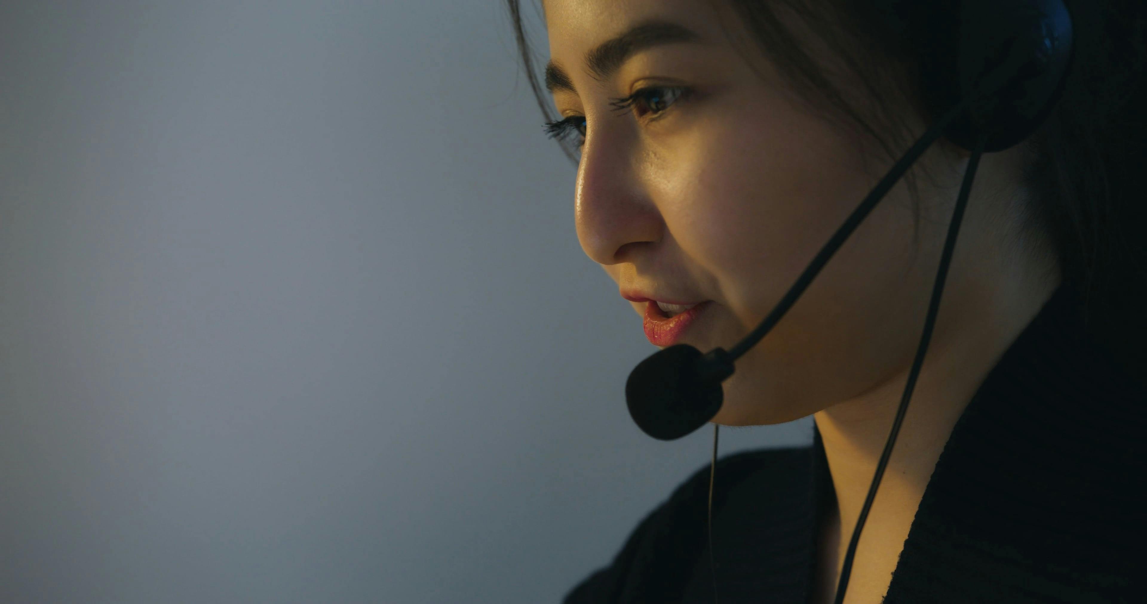 Remote Set Up Call Center Videos, Download The BEST Free 4k Stock Video Footage & Remote Set Up ...