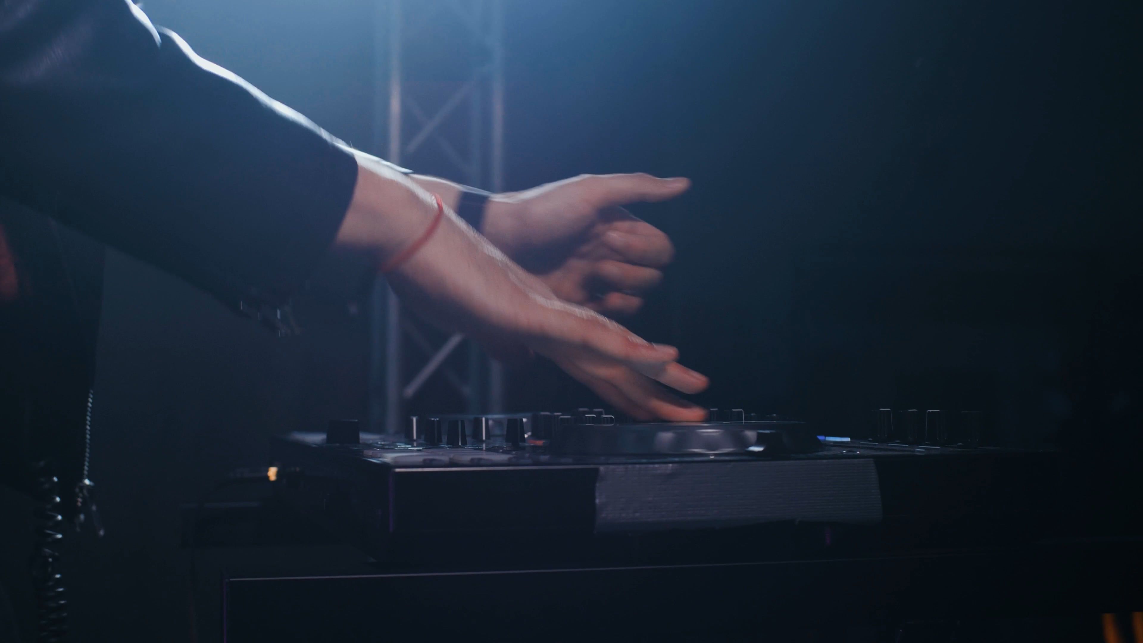 Person Using a Turntable · Free Stock Video
