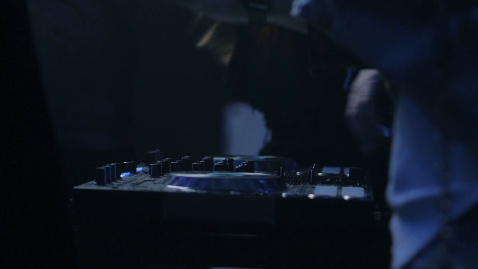 4k Dj Videos, Download The BEST Free 4k Stock Video Footage & 4k Dj HD ...