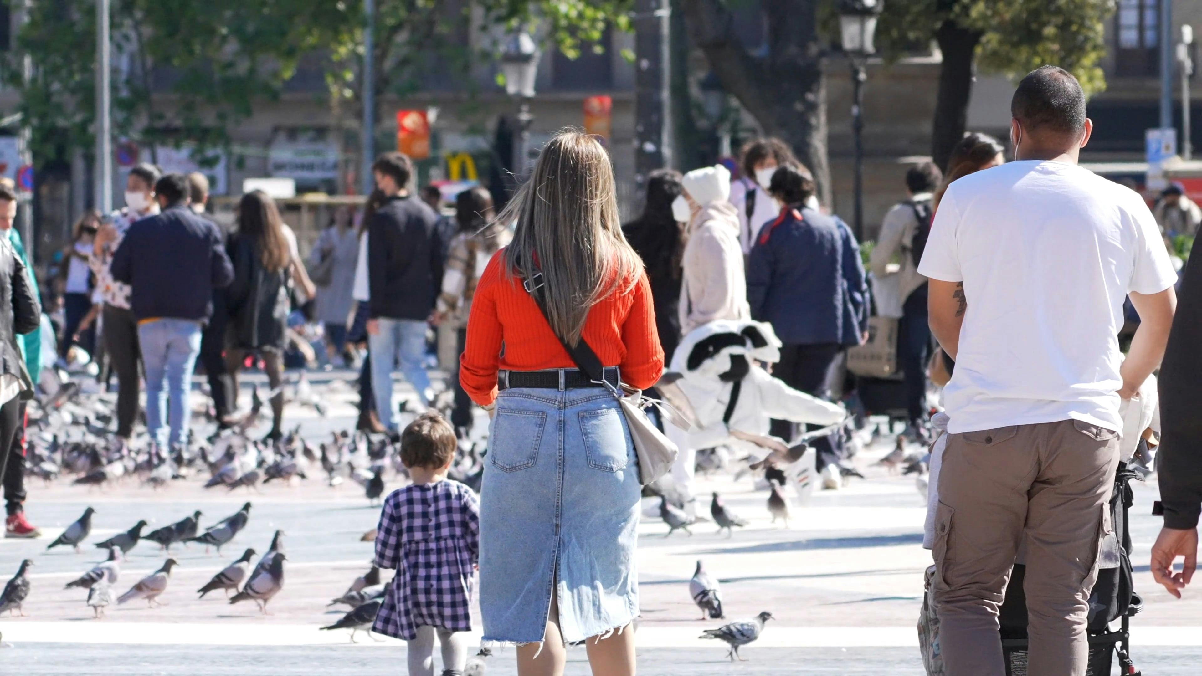 People Out In The City Free Stock Video Footage, Royalty-Free 4K & HD ...