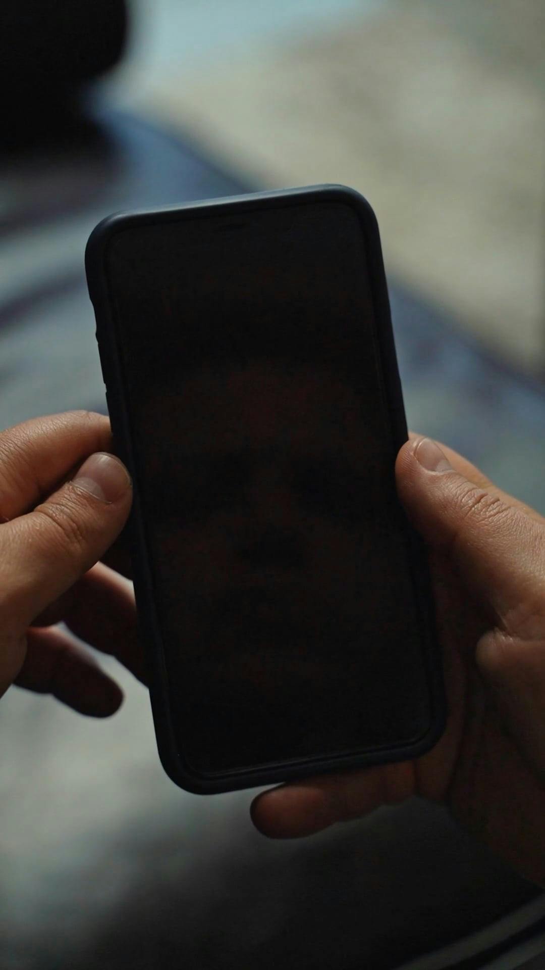 Notification On a Phone · Free Stock Video