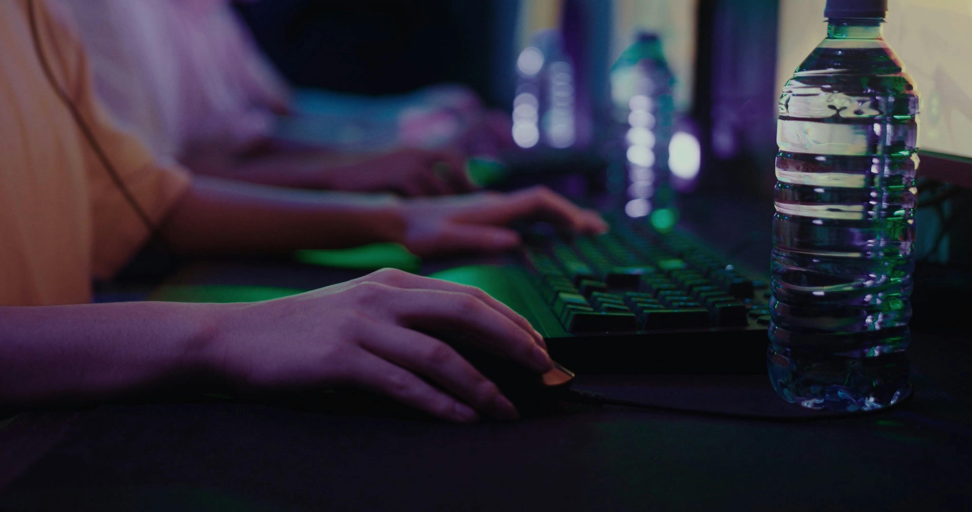 Playing Video Game Videos, Download The BEST Free 4k Stock Video ...