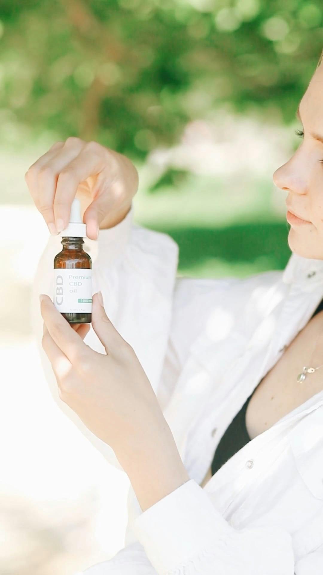 Dropper In Mouth Videos, Download The BEST Free 4k Stock Video Footage ...