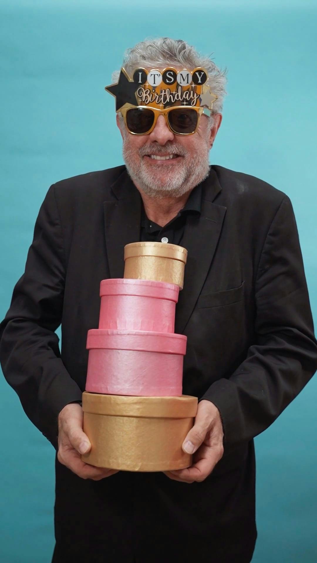 Animated Gift Videos, Download The BEST Free 4k Stock Video Footage ...