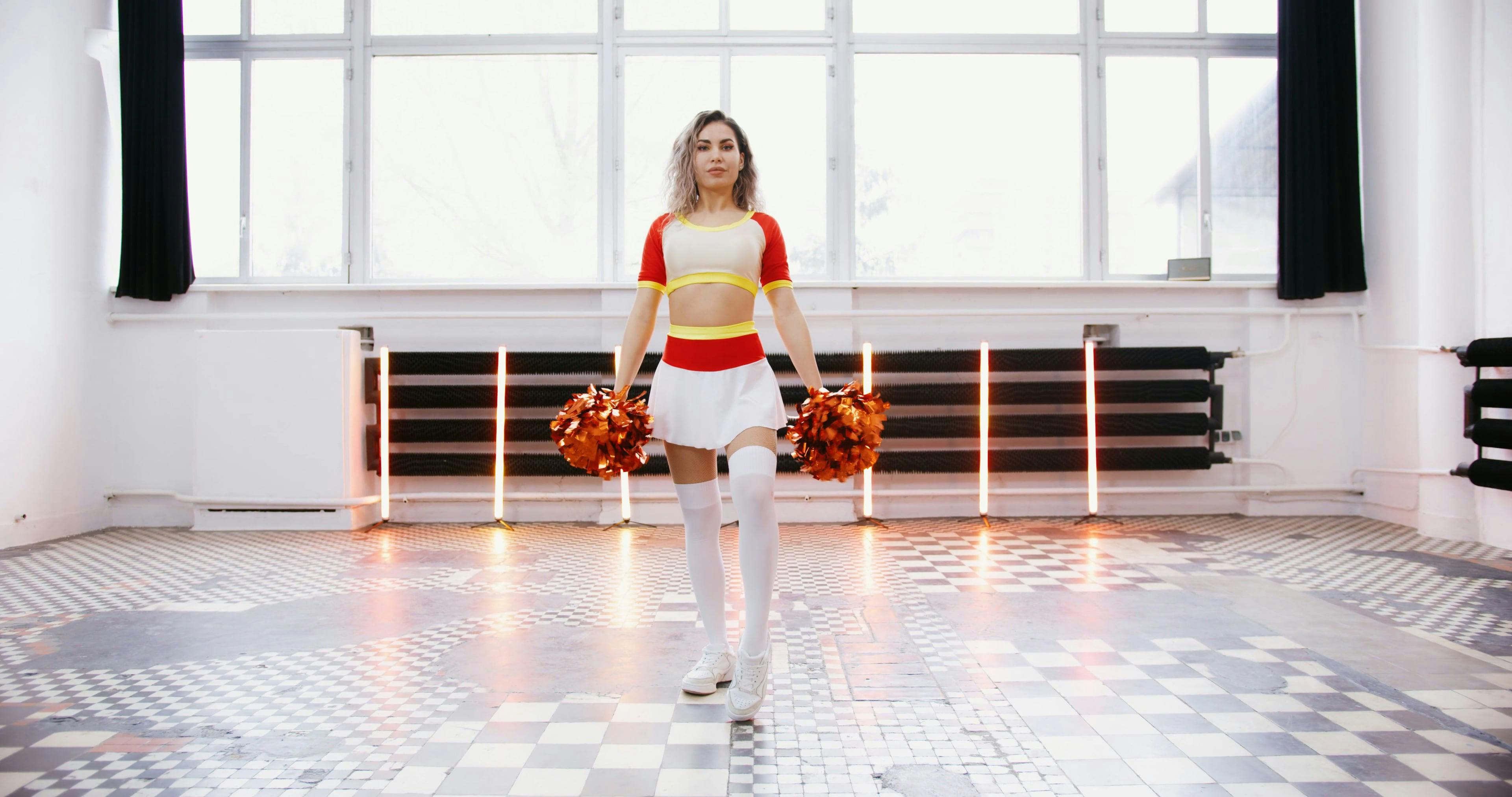 A Cheerleader Dancing · Free Stock Video