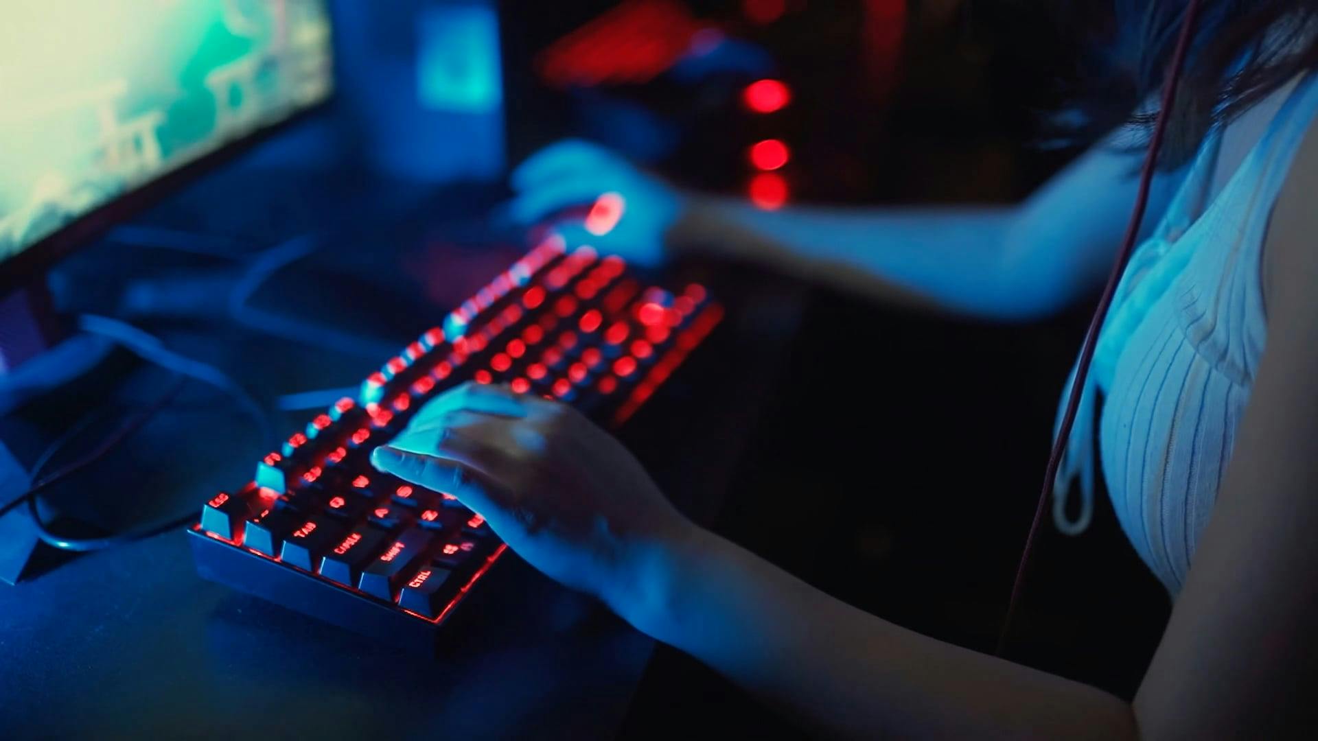 Typing At Computer Videos, Download The BEST Free 4k Stock Video ...