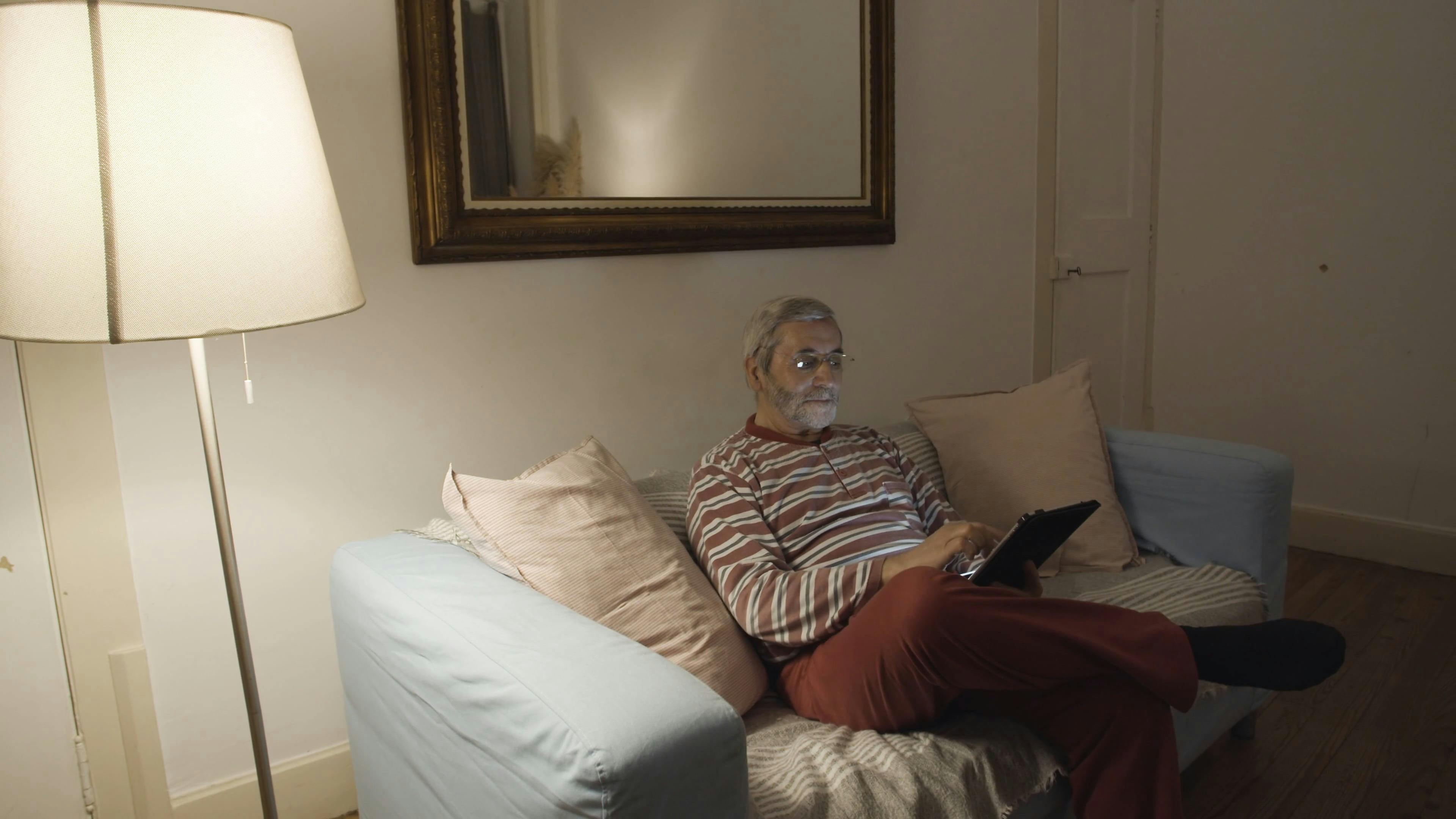 Ebook Digital Videos, Download The BEST Free 4k Stock Video Footage ...