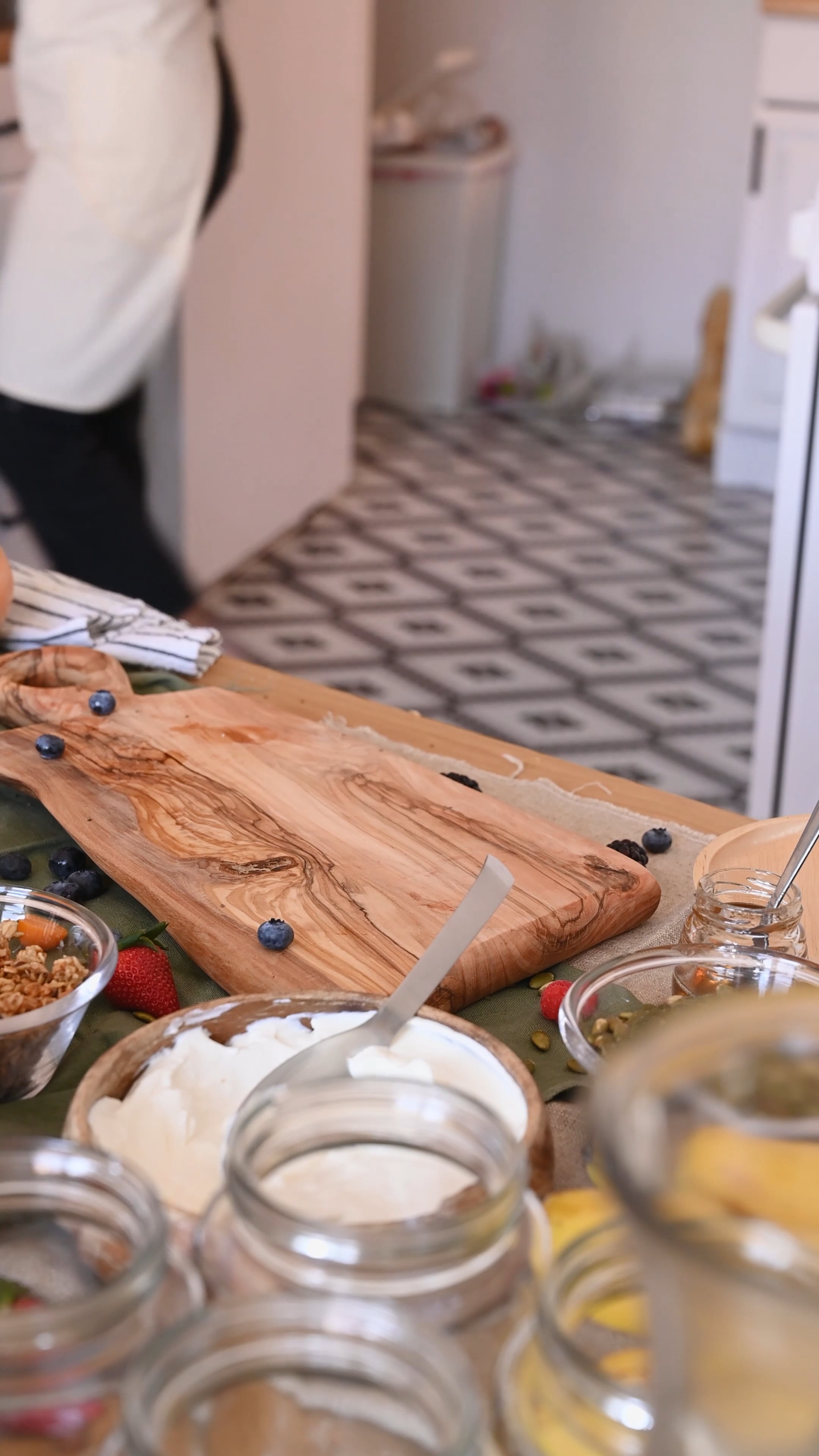 Messy Fridge Videos, Download The BEST Free 4k Stock Video Footage ...