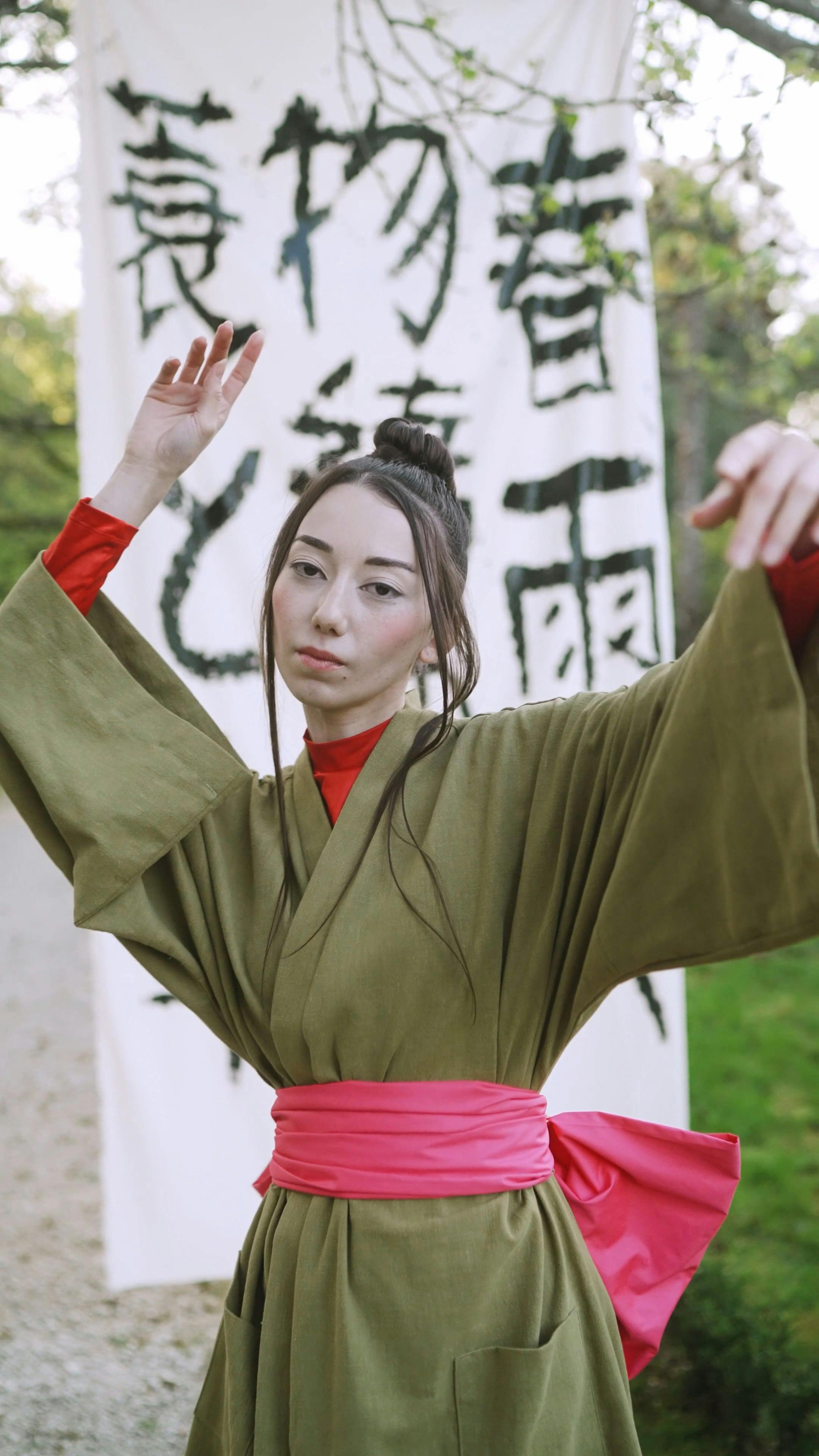 Dancing Video Vertical Videos, Download The BEST Free 4k Stock Video ...