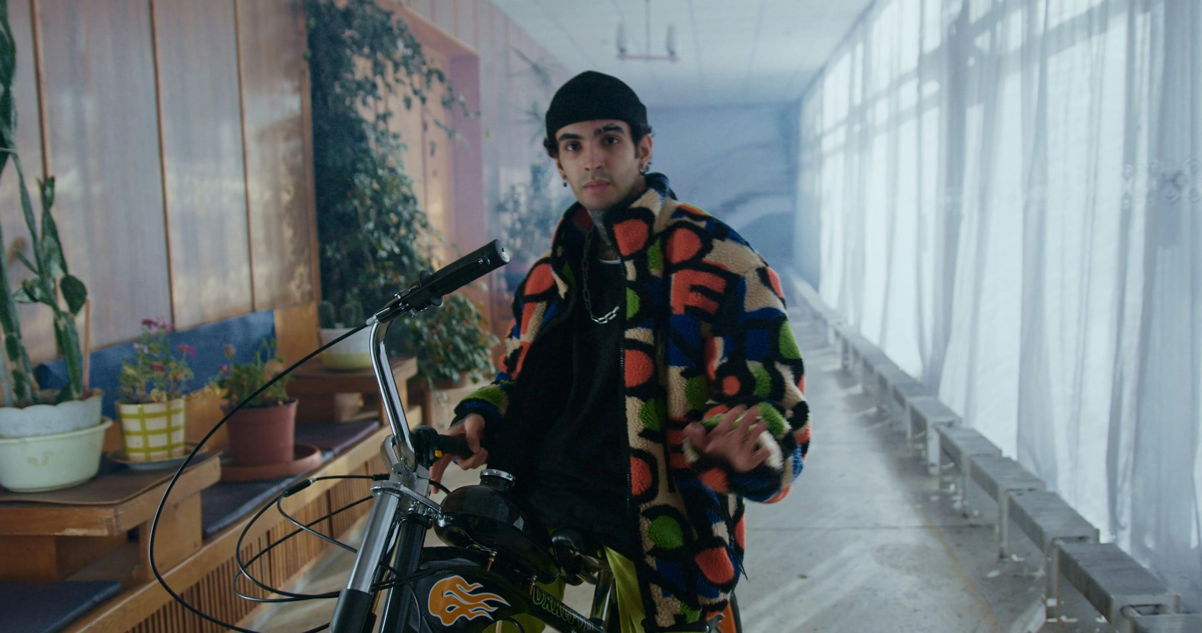 Man Rapping · Free Stock Video