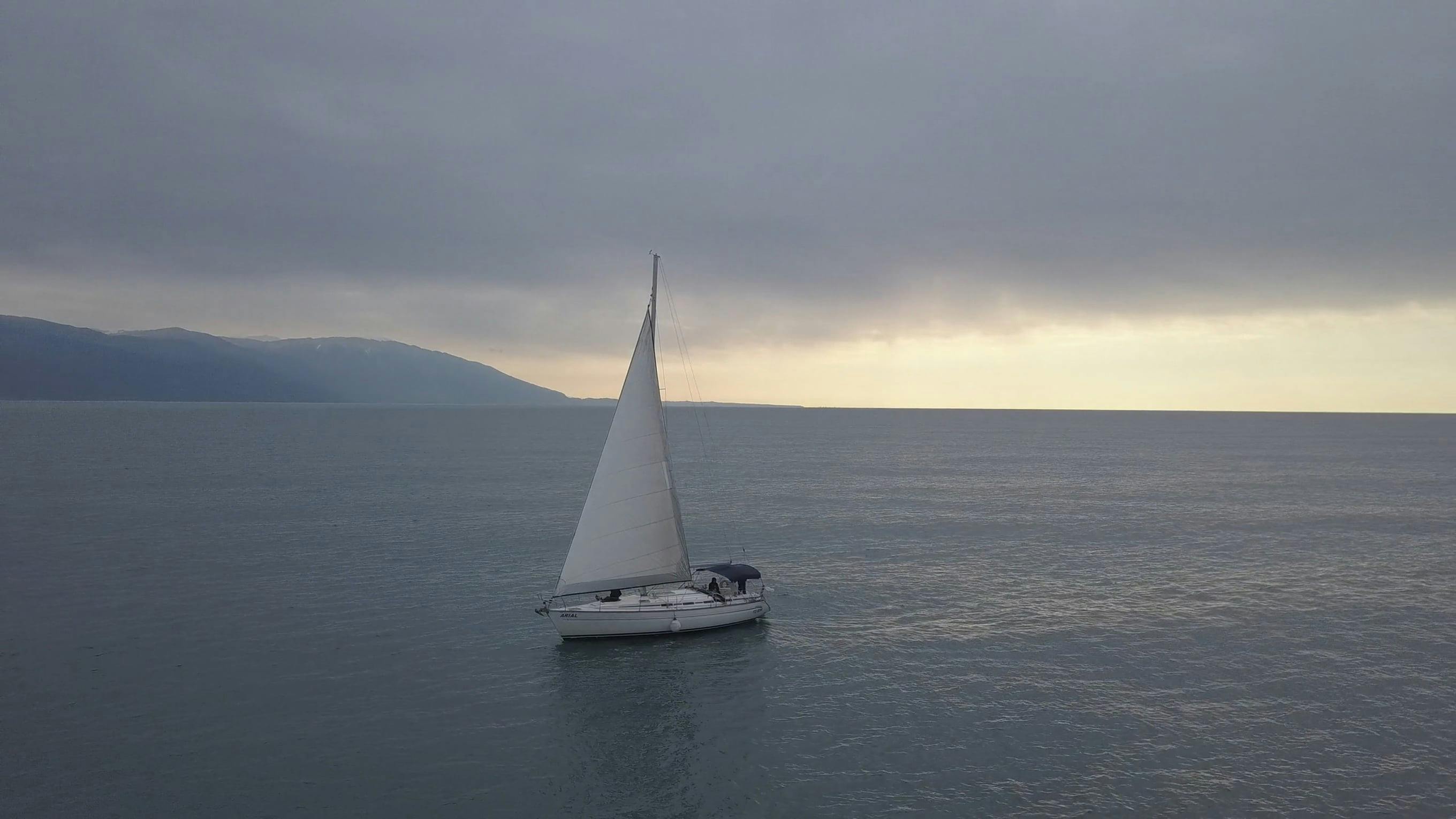 Serial Shot of a Sailboat · Free Stock Video