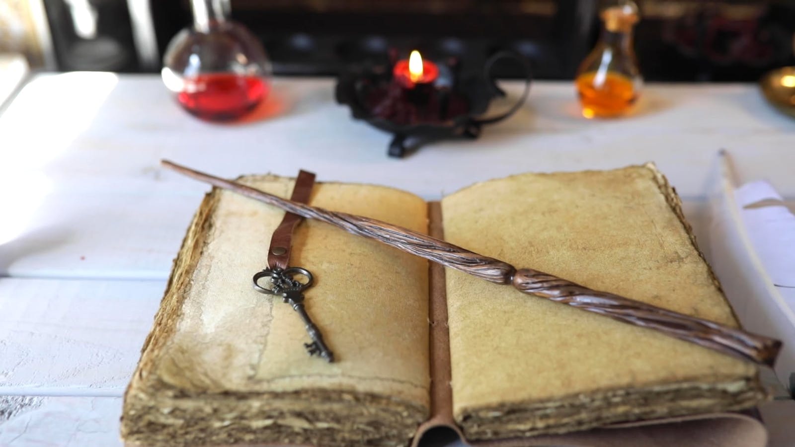 Scroll Videos, Download The BEST Free 4k Stock Video Footage & Scroll ...