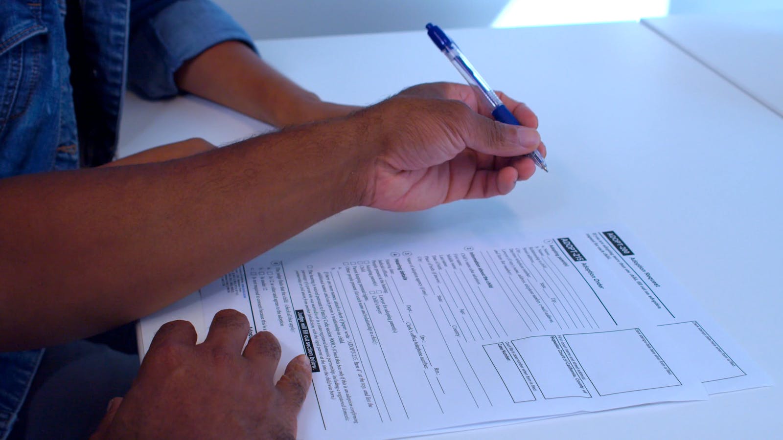 Signing Papers Videos, Download The BEST Free 4k Stock Video Footage ...