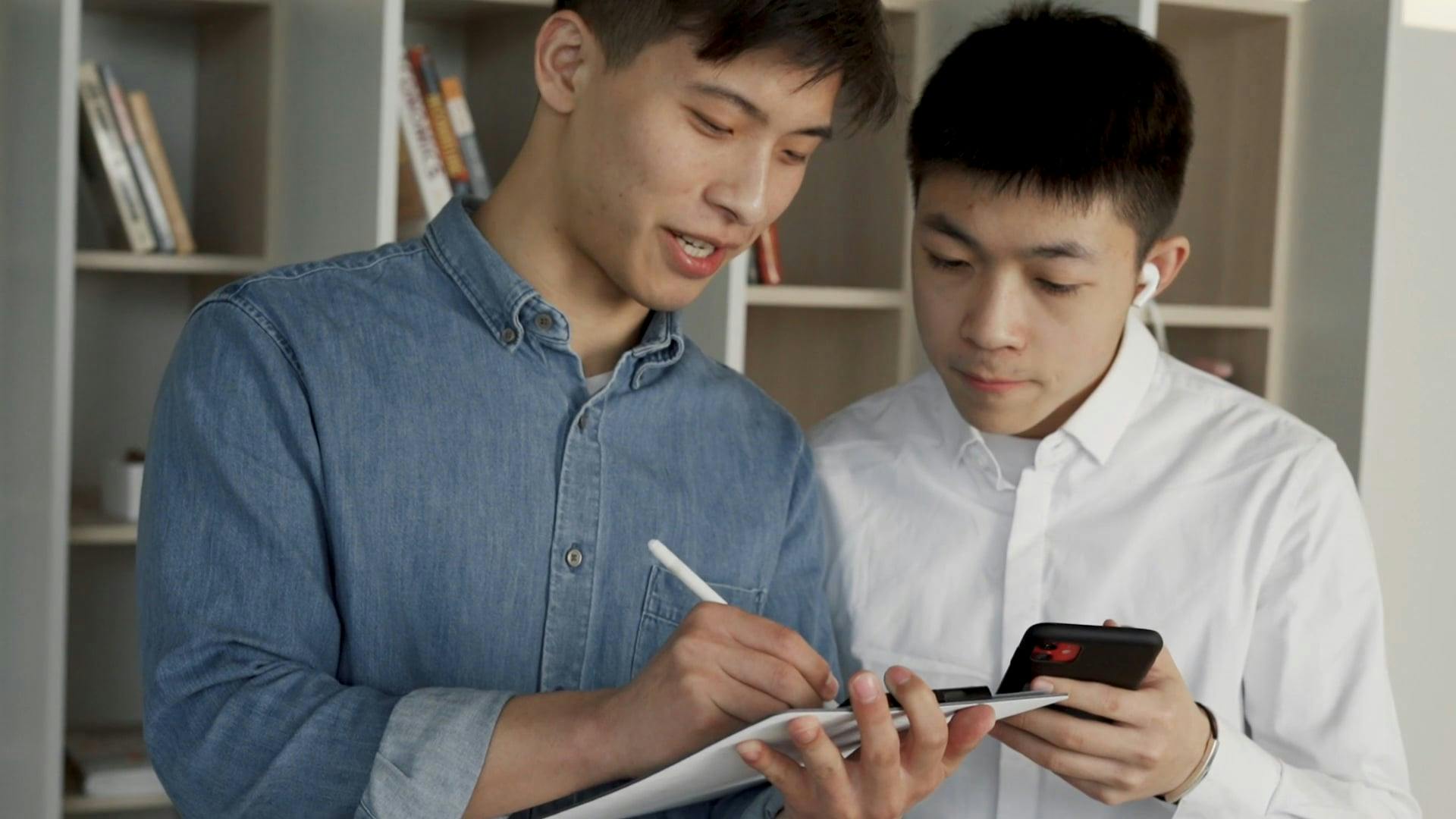 Man Teaching His Workmate Free Stock Video Footage, Royalty-Free 4K ...