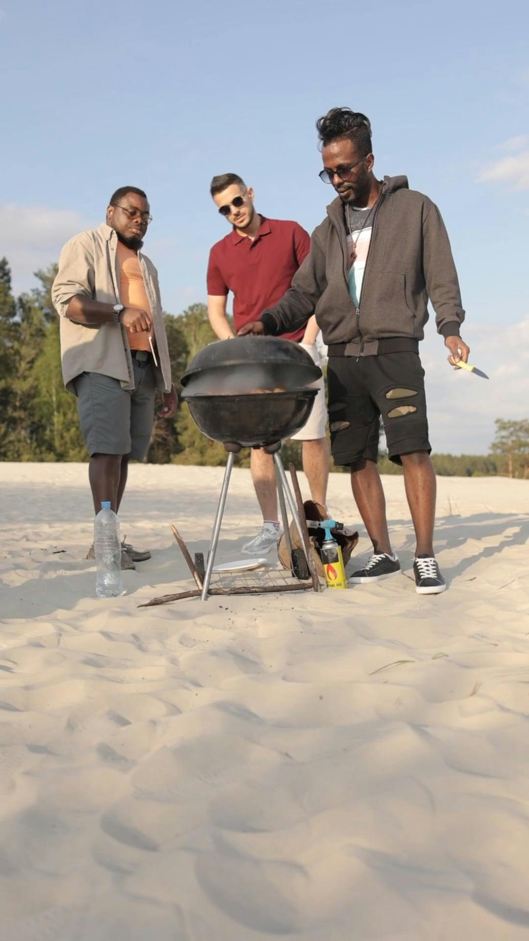 Long Videos Grill Videos, Download The BEST Free 4k Stock Video Footage ...