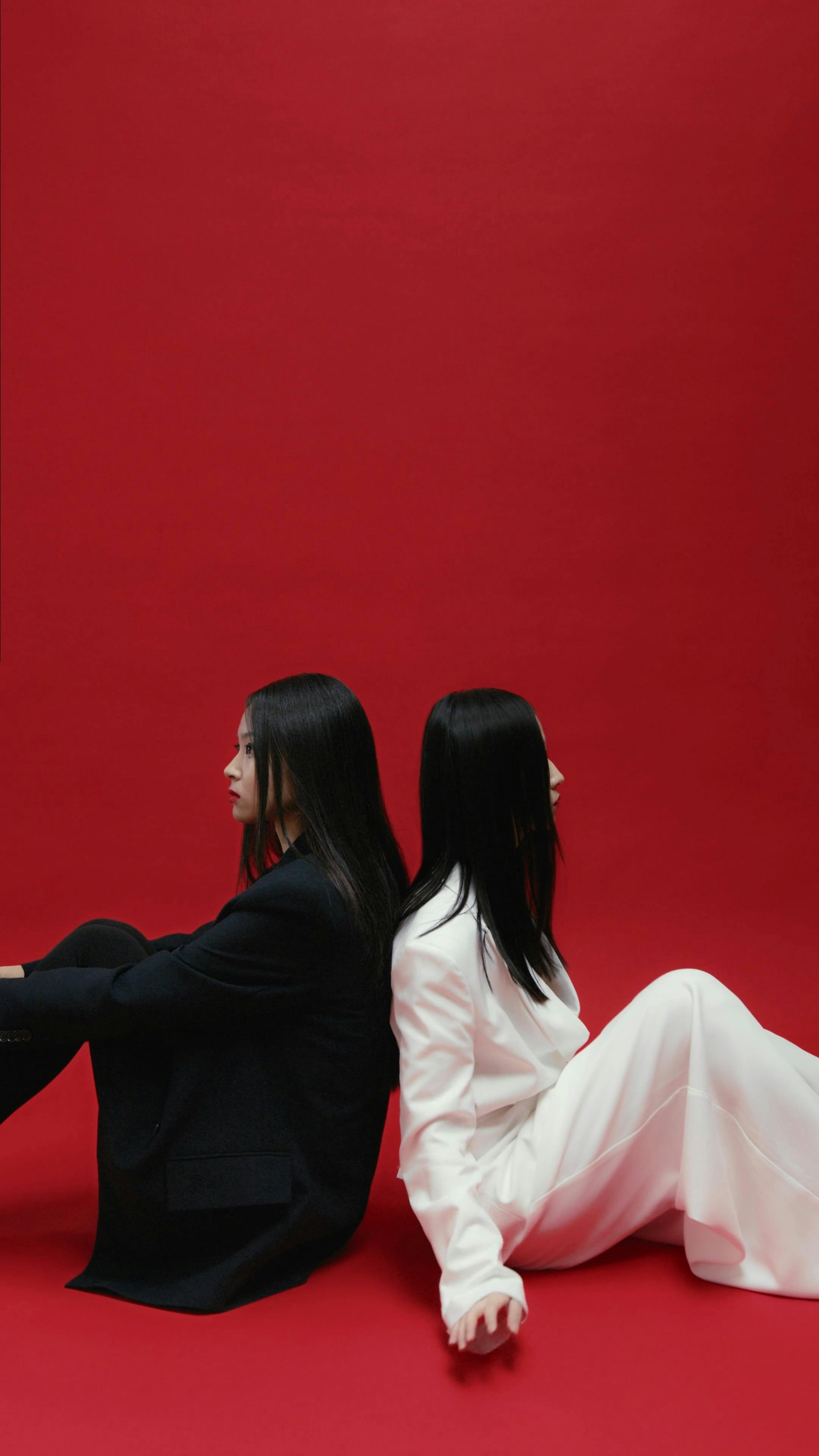 Women Back to Back · Free Stock Video