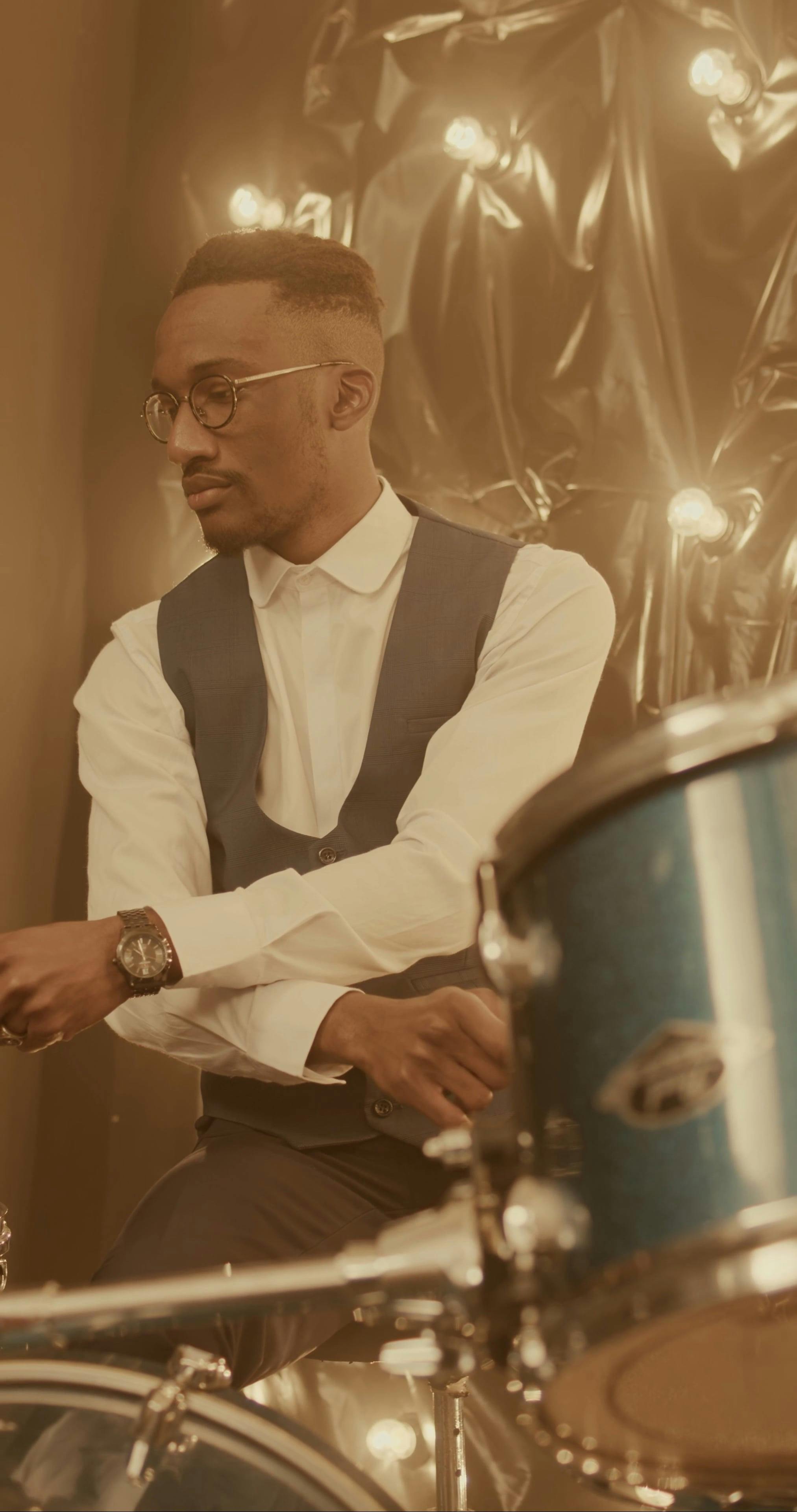 Drum Roll Videos, Download The BEST Free 4k Stock Video Footage & Drum ...