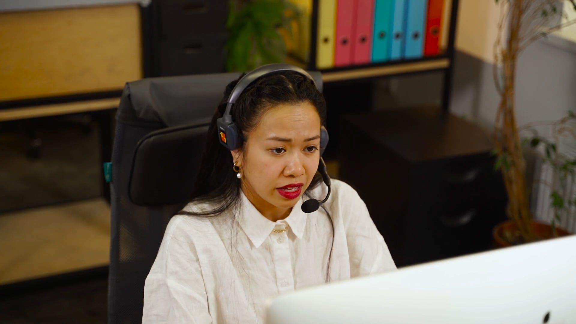 Woman Communicating through the Computer Free Stock Video Footage ...