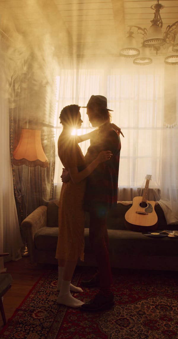 Romantic Couple Reels Videos Videos, Download The BEST Free 4k Stock ...