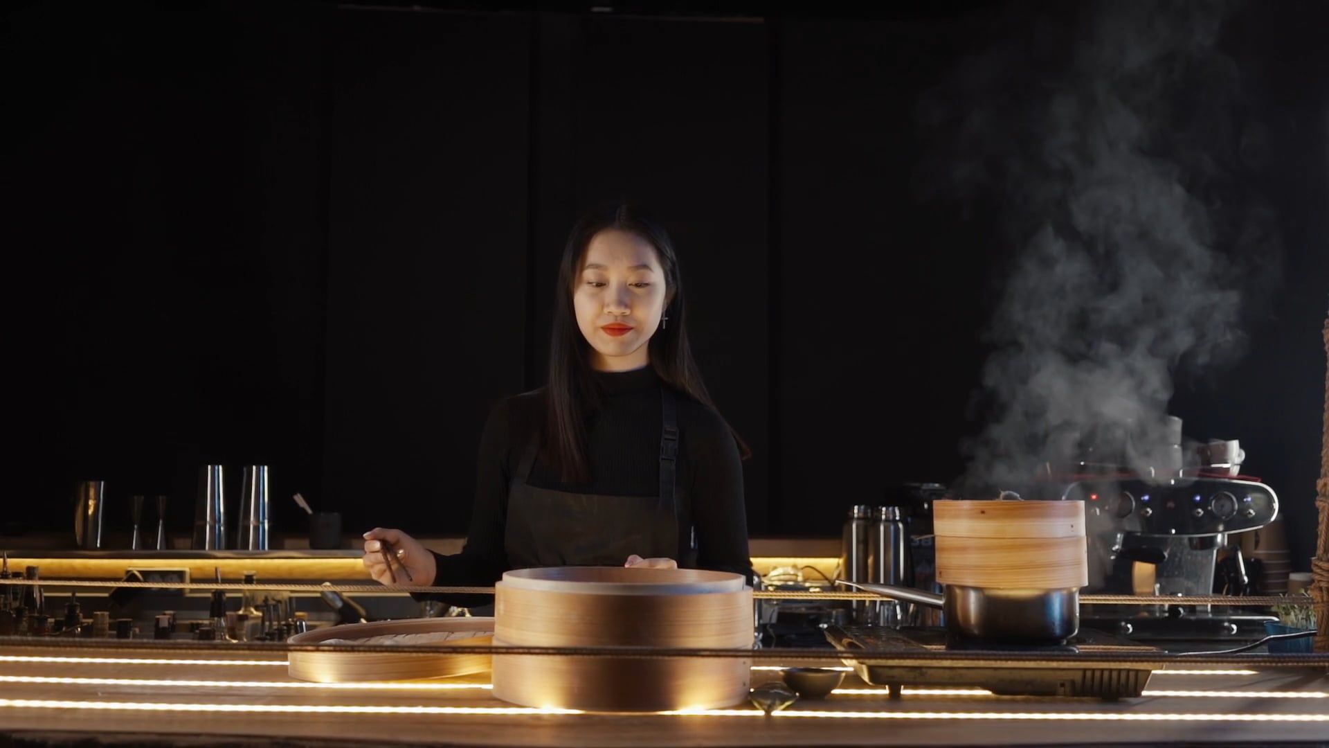 Video gratuito di aroma, arti culinarie, attraente, bacchette, bambù ...
