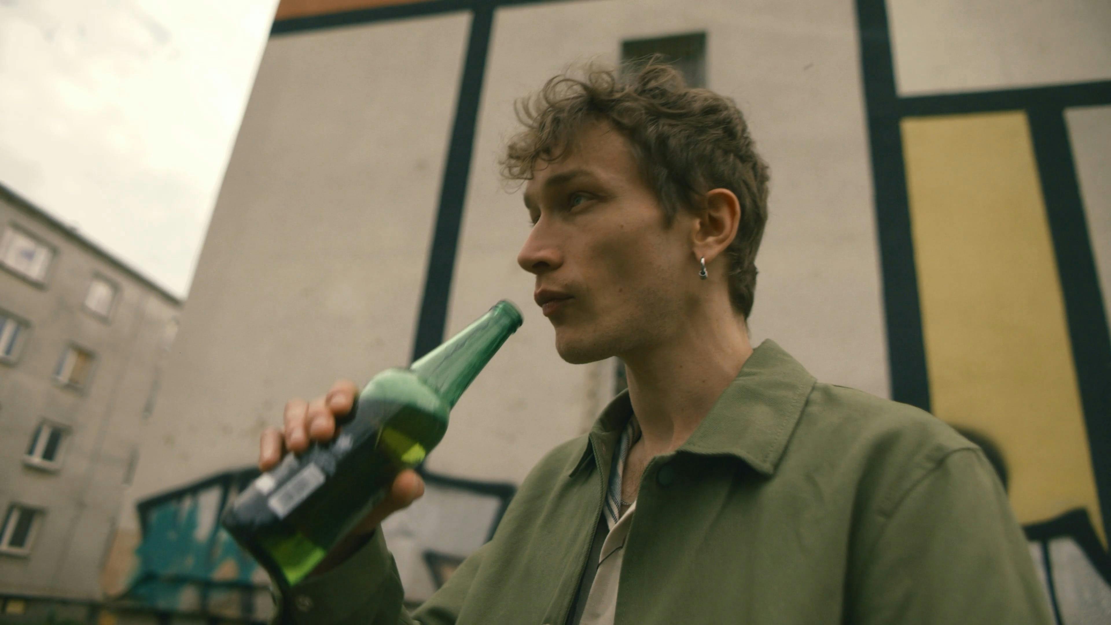 Guy Drinking Videos, Download The BEST Free 4k Stock Video Footage ...