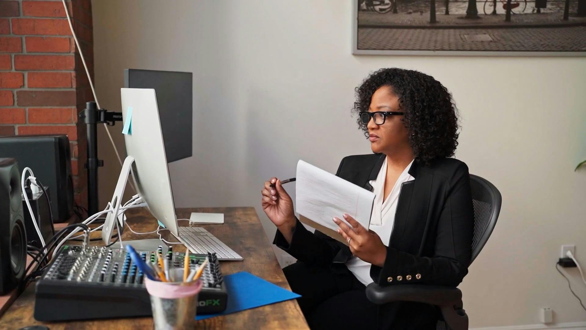 Woman Giving Instructions at Work Free Stock Video Footage, Royalty ...