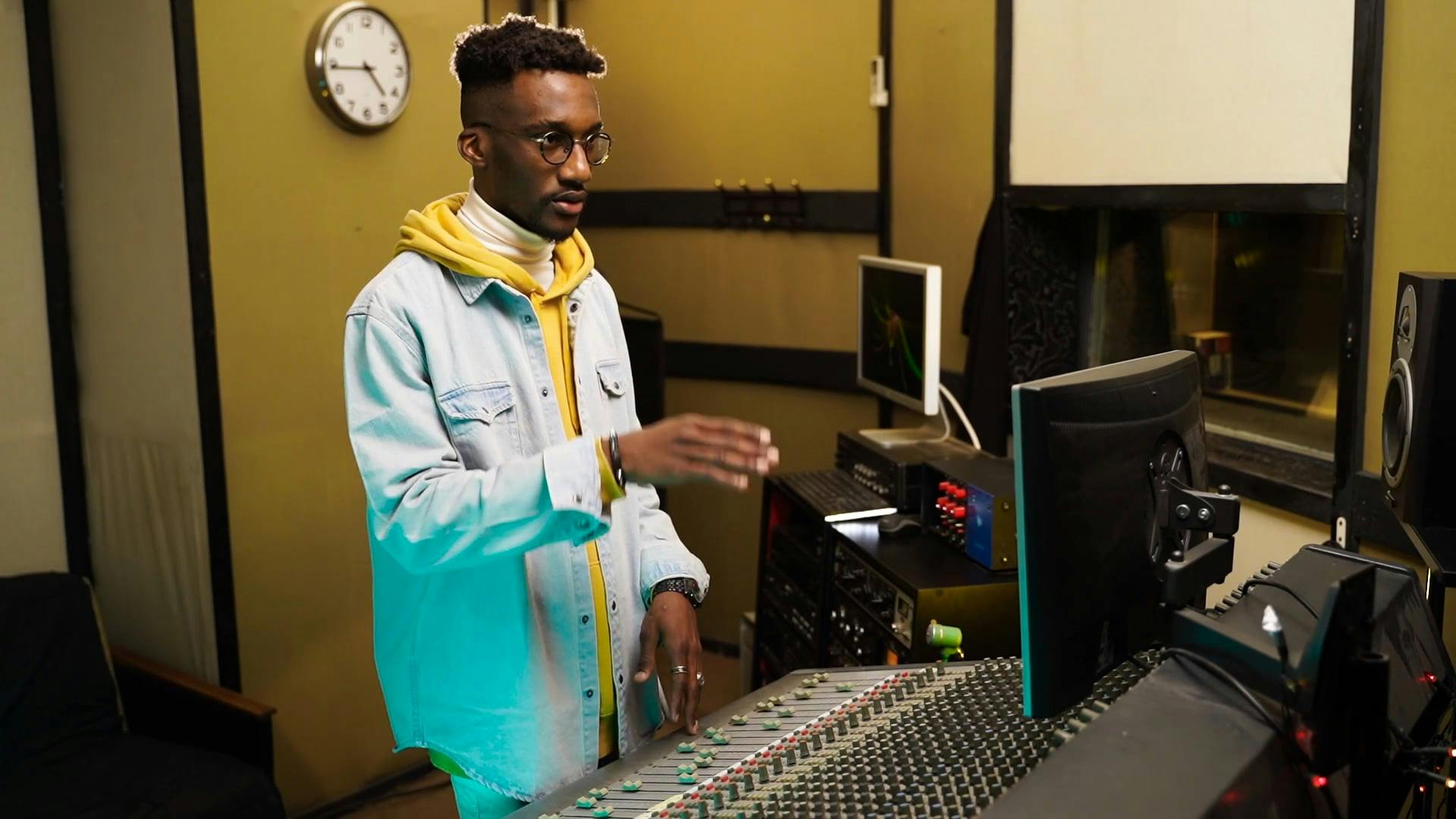 Console The Creative Videos, Download The BEST Free 4k Stock Video ...