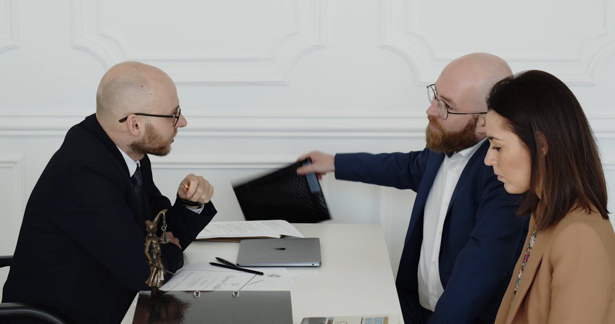 Office Argument Videos, Download The BEST Free 4k Stock Video Footage ...