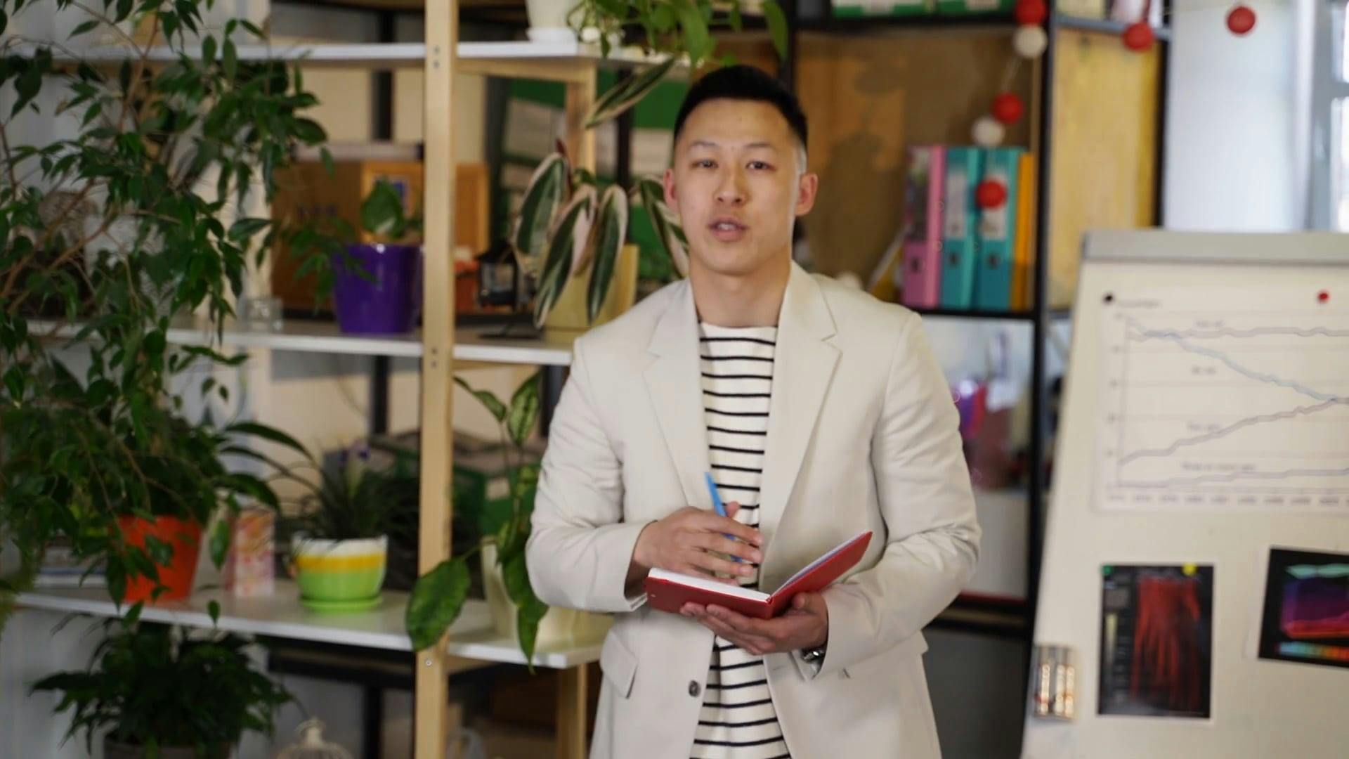 Employee Managing Folders Videos, Download The BEST Free 4k Stock Video ...