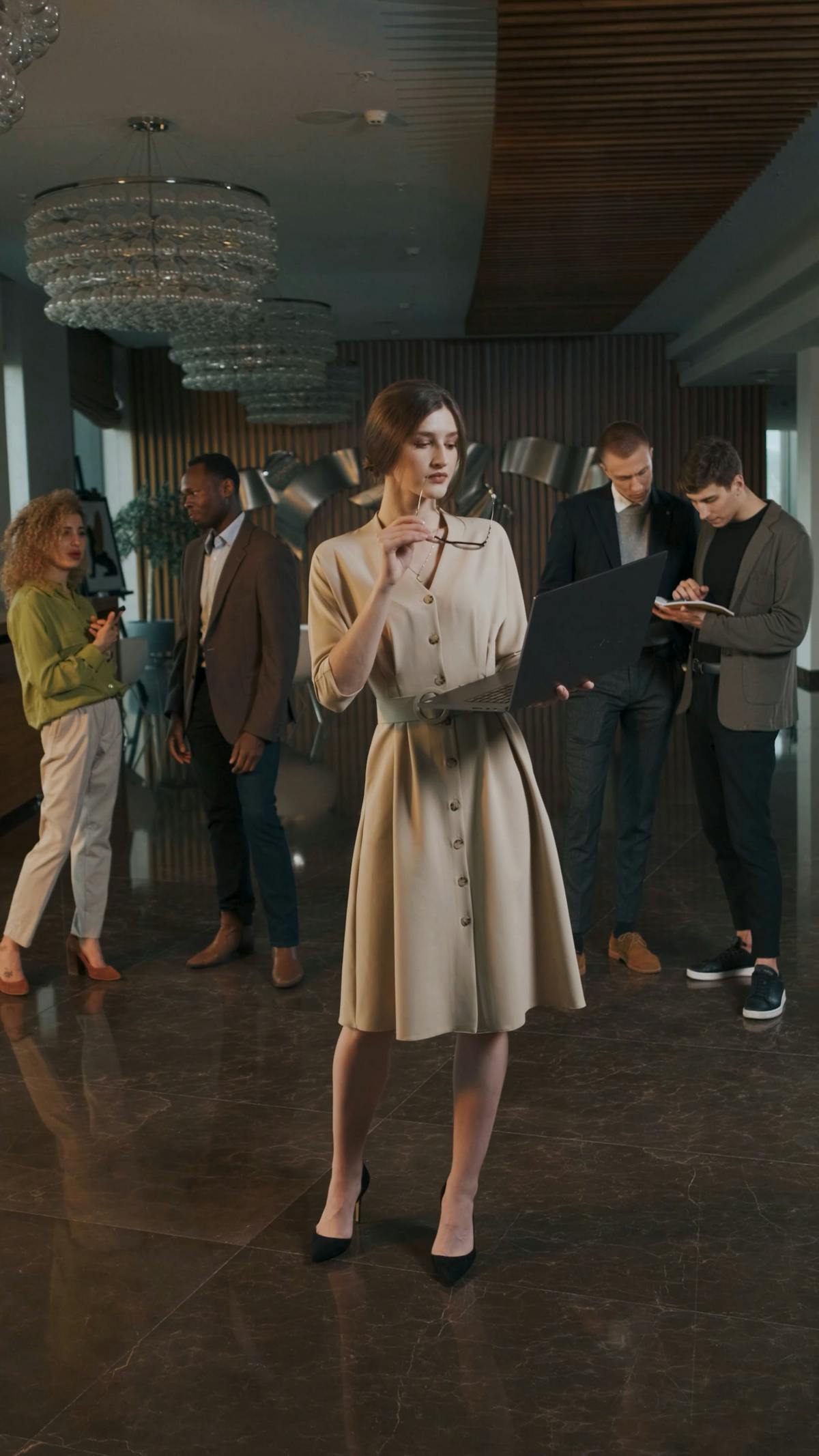 Female Boss Videos, Download The BEST Free 4k Stock Video Footage ...