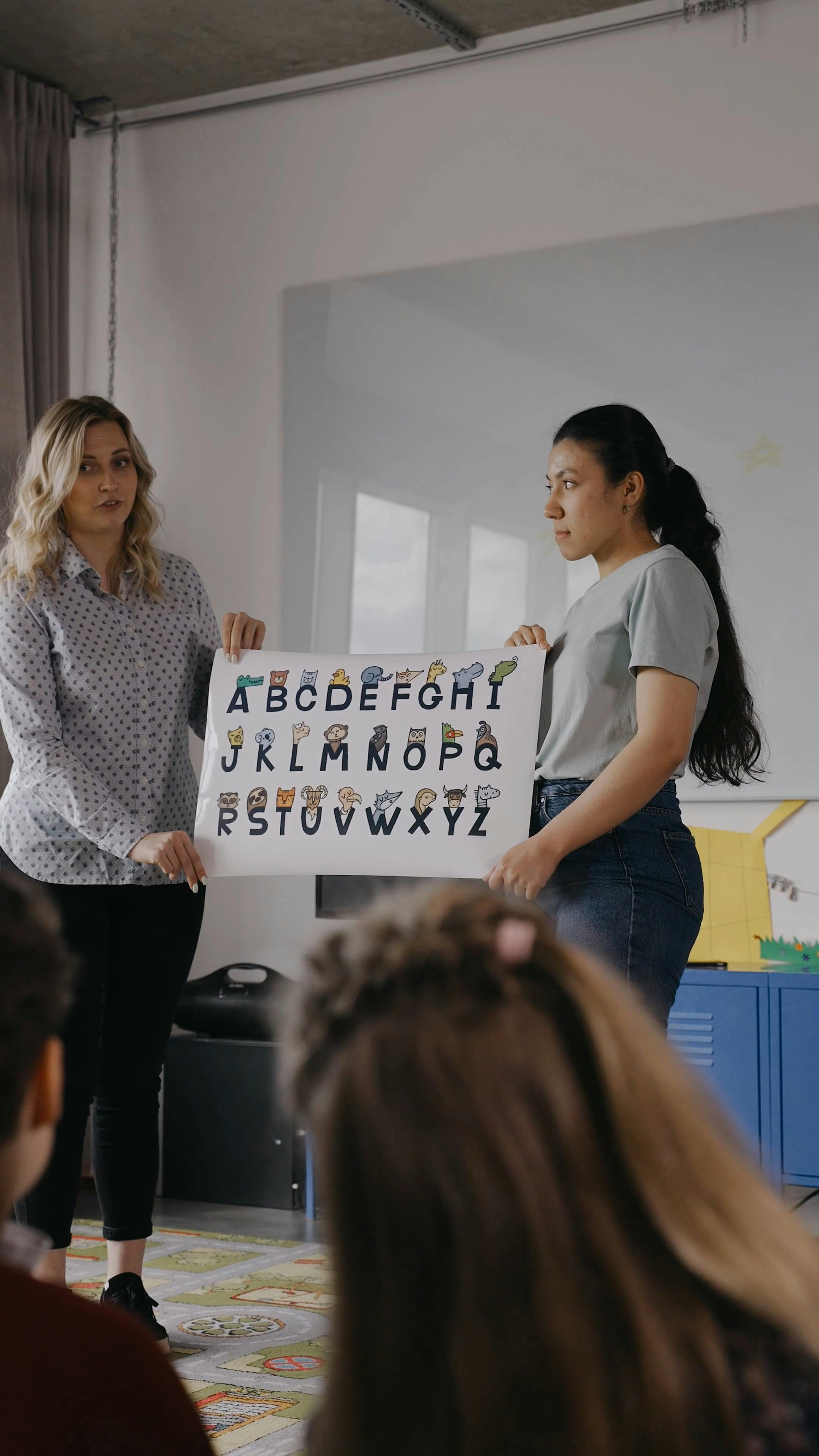 Educators Teaching Videos, Download The BEST Free 4k Stock Video ...