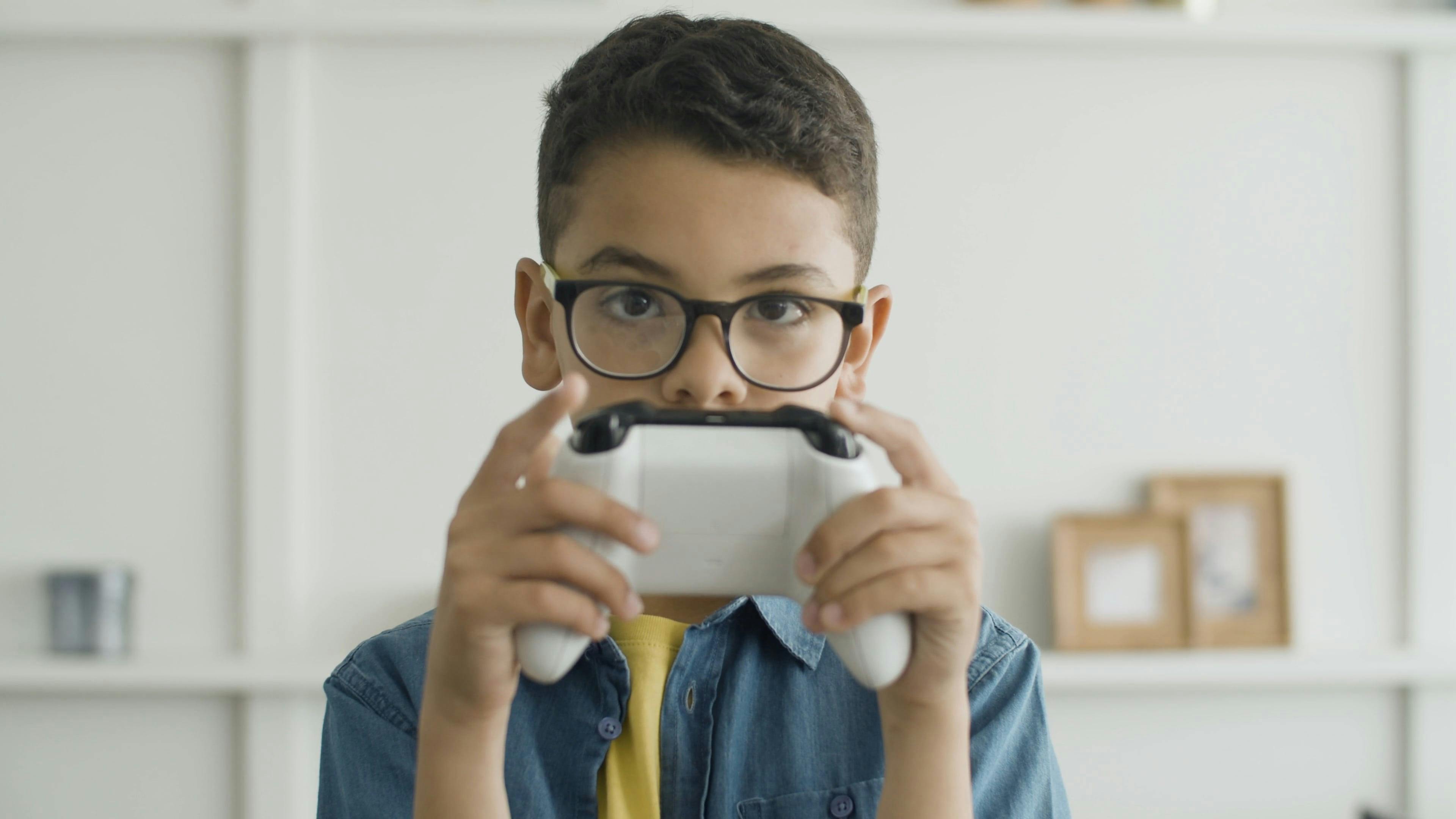 Video Games Kids Videos, Download The BEST Free 4k Stock Video Footage ...