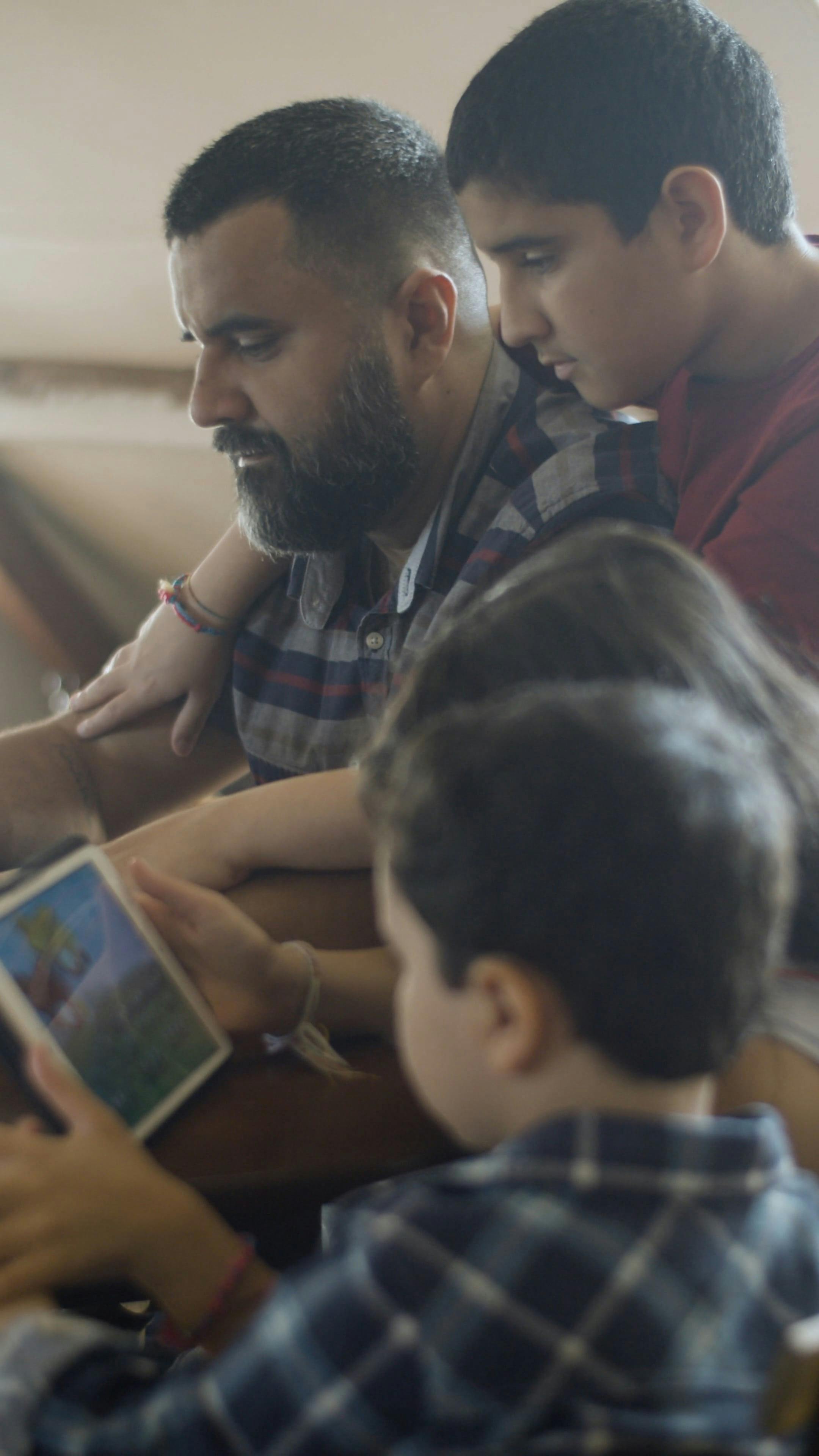 Use Of Technology Videos, Download The BEST Free 4k Stock Video Footage ...