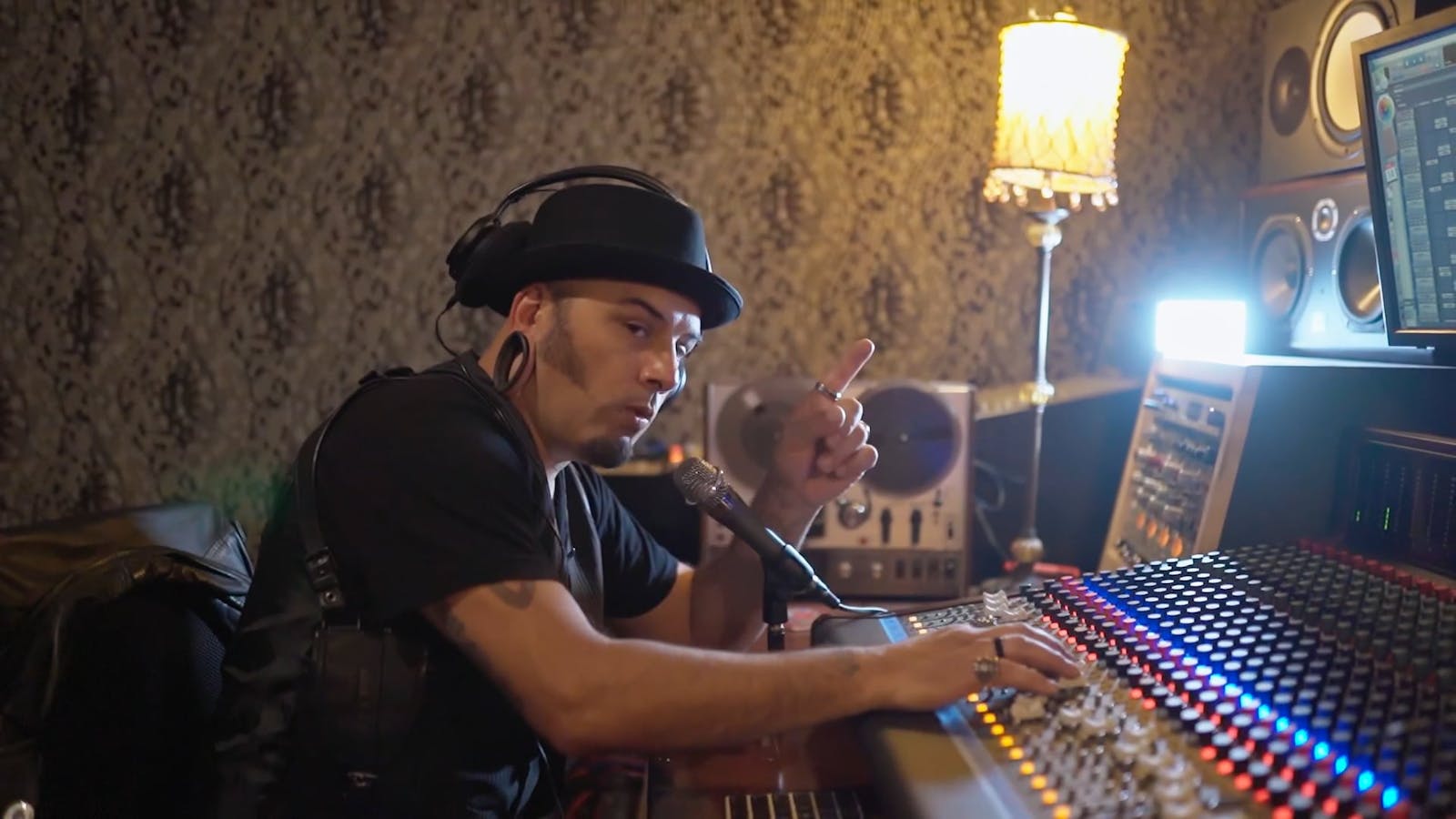 Beats Videos, Download The BEST Free 4k Stock Video Footage & Beats HD ...