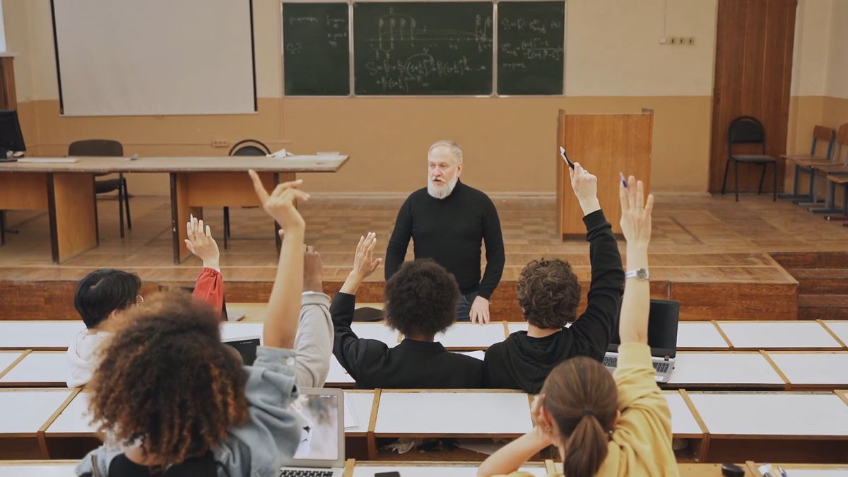 Students College Dp Videos, Download The BEST Free 4k Stock Video ...