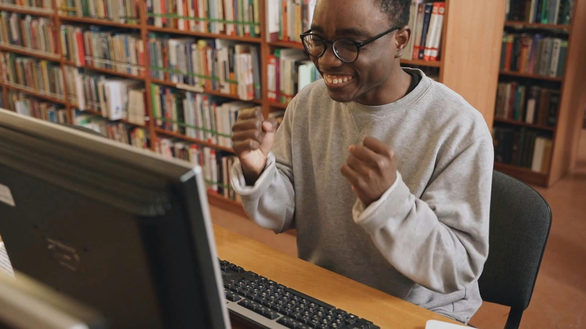 Computer Lab Videos, Download The BEST Free 4k Stock Video Footage ...