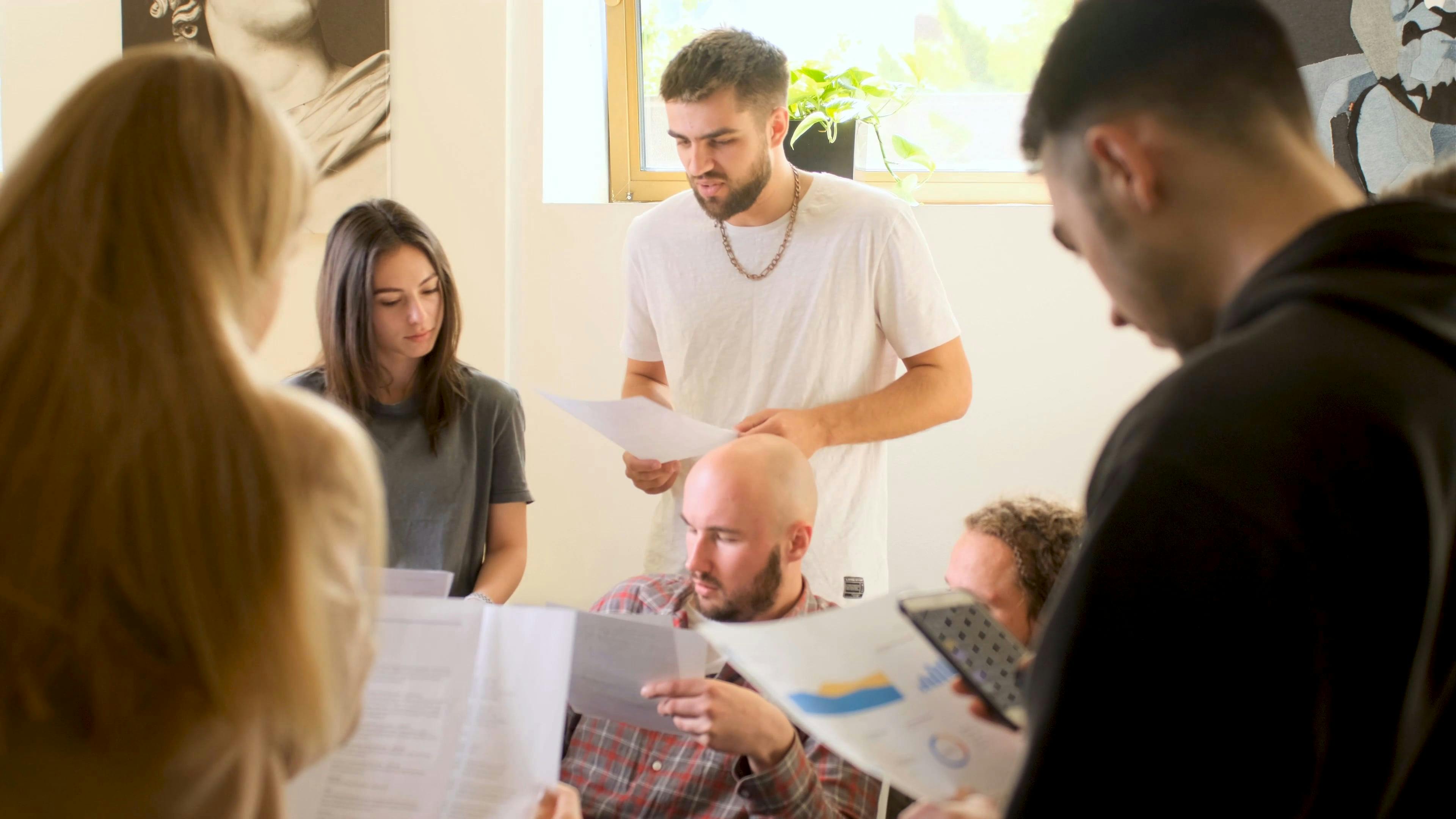 People Working in the Office · Free Stock Video