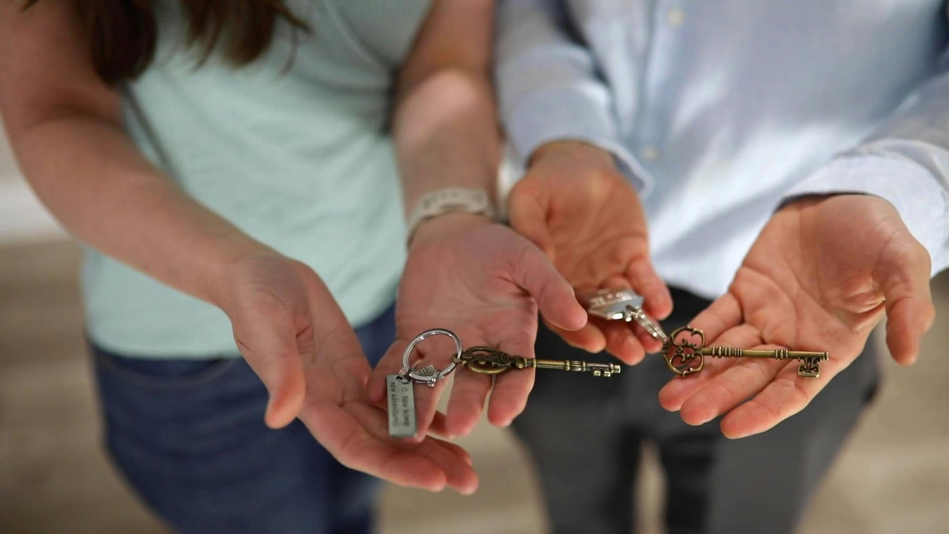 People Holding Keys Free Stock Video Footage, Royalty-Free 4K & HD ...