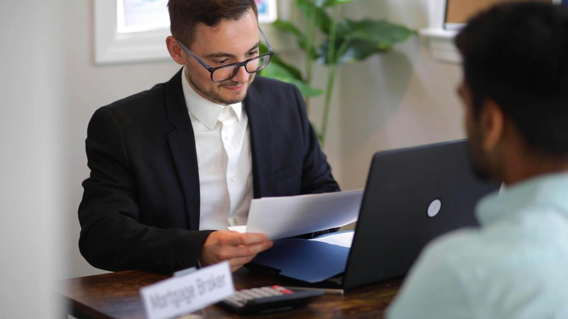 Real Talk Videos, Download The BEST Free 4k Stock Video Footage & Real ...