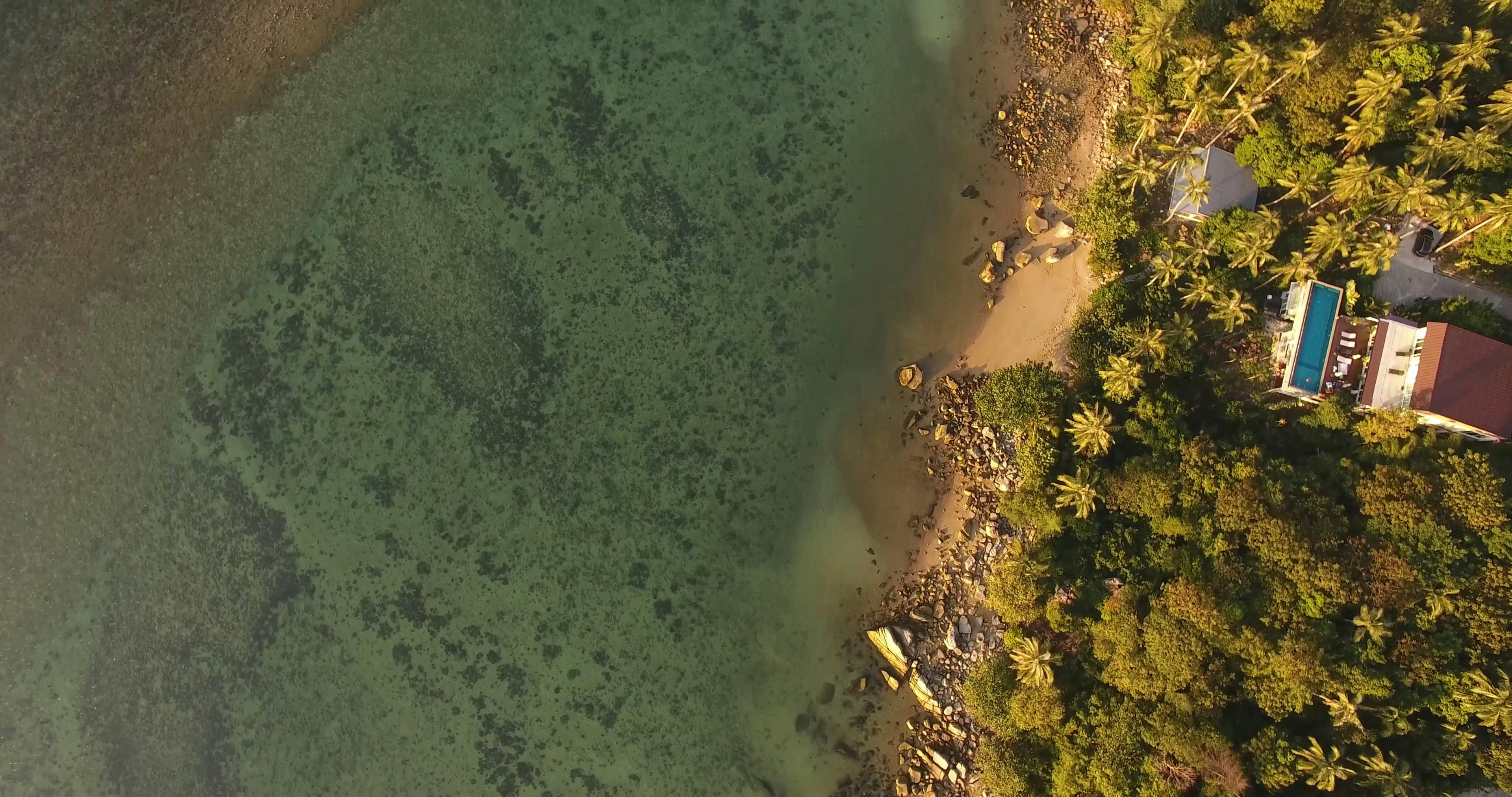 Drone Shot of an Island · Free Stock Video