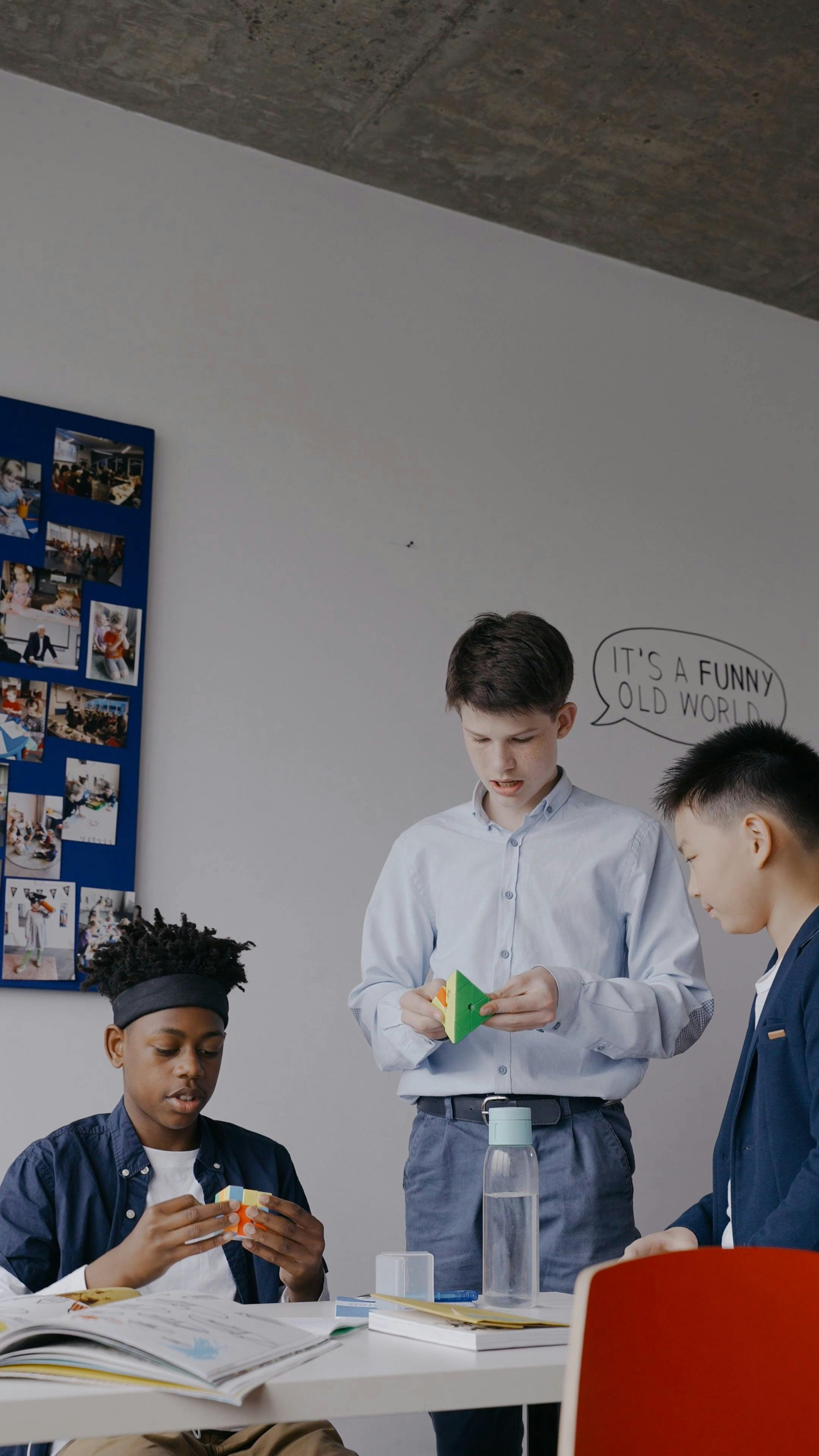 Classroom Puzzles Videos, Download The BEST Free 4k Stock Video Footage ...