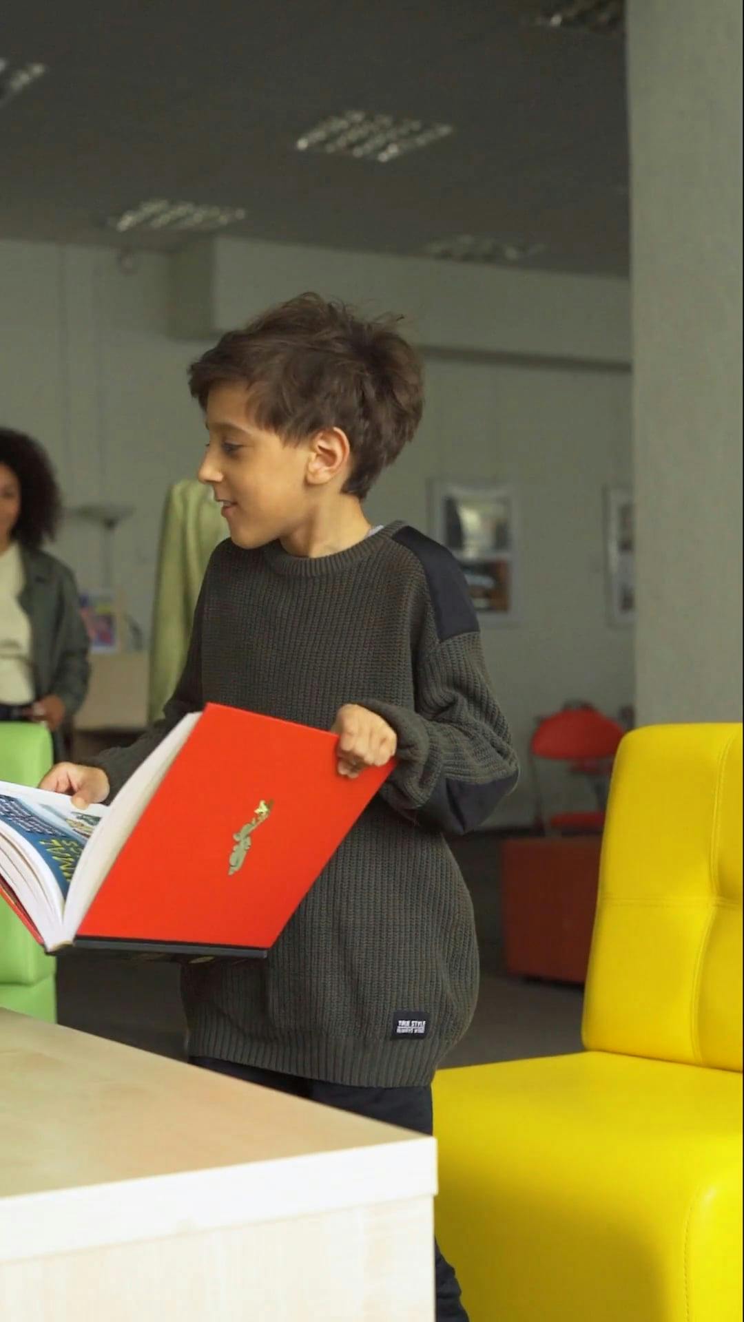 Kids Waiting For Parents At School Videos, Download The BEST Free 4k ...