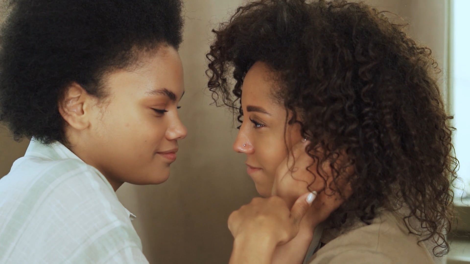 Caressing Hair Videos, Download The BEST Free 4k Stock Video Footage ...