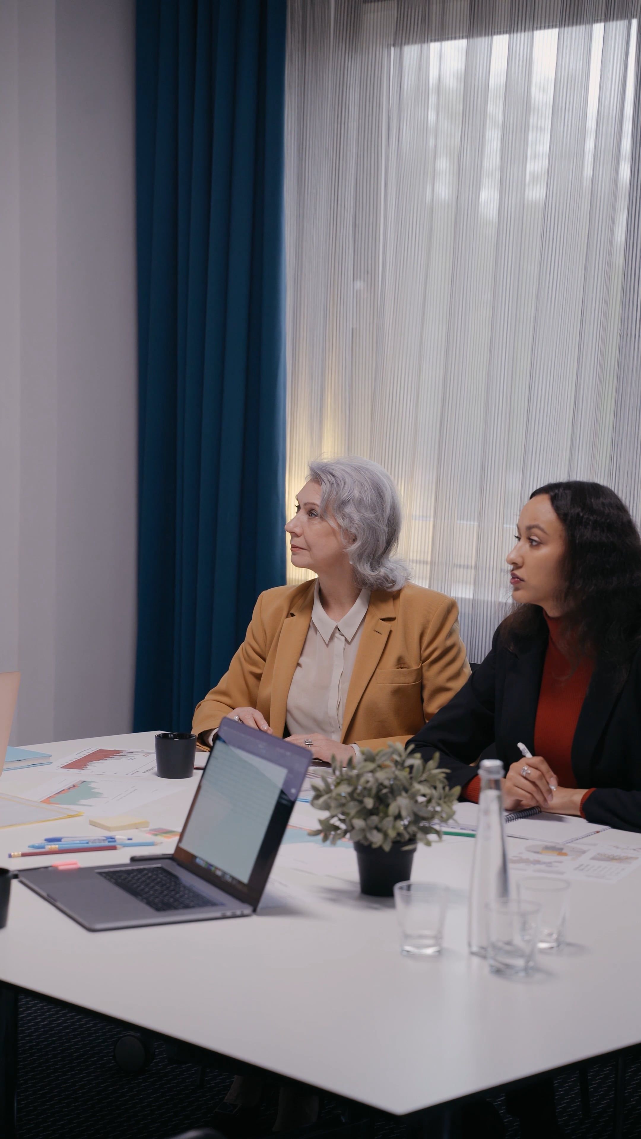 Women Listening and Agreeing Free Stock Video Footage, Royalty-Free 4K ...